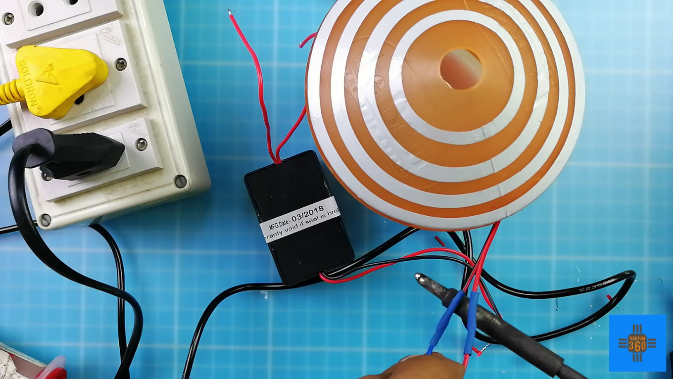 DIY Ultrasonic Humidifier Night Lamp : 7 Steps - Instructables