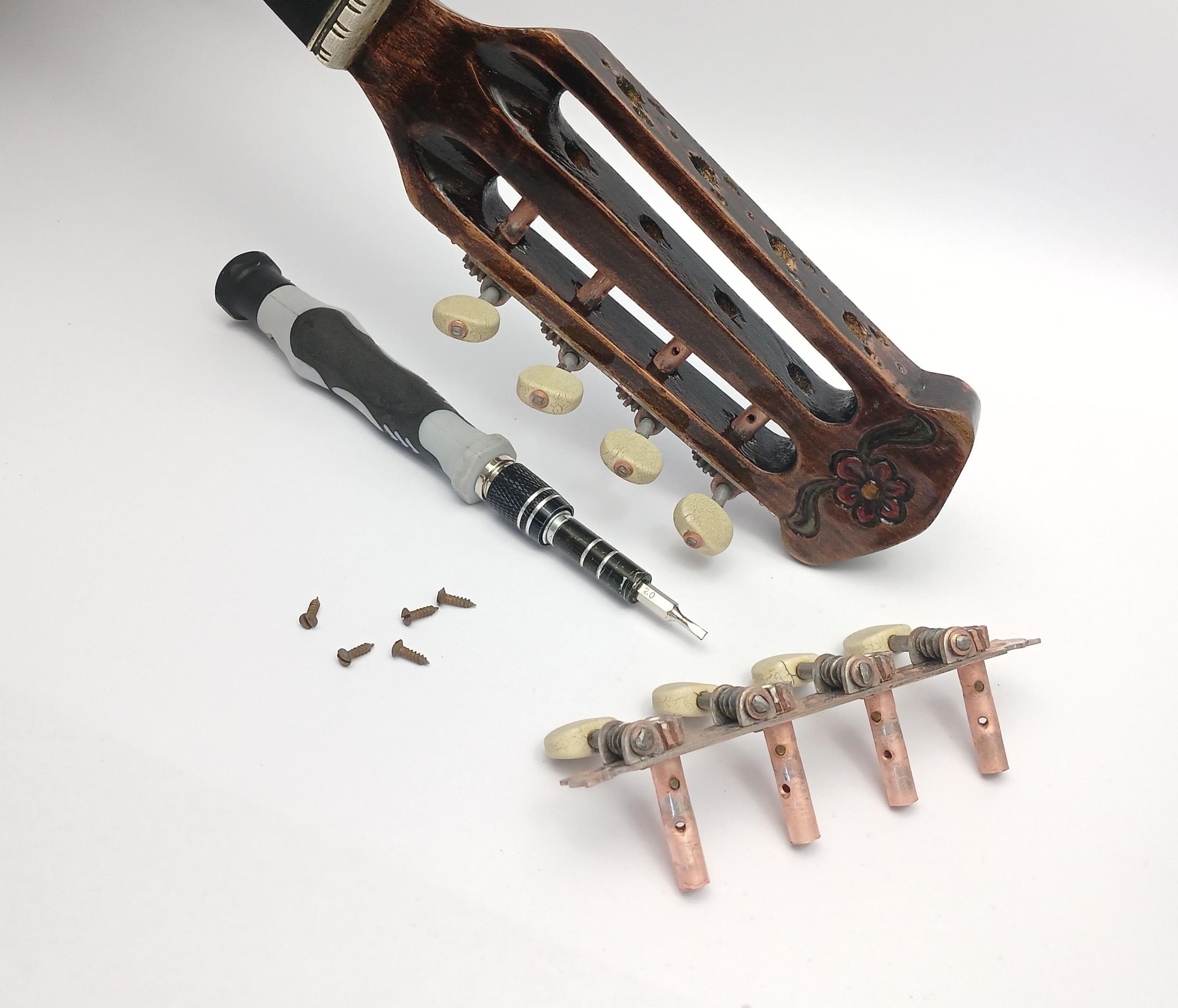 Restore Broken String Instruments and Make Them "Self-Playing"! : 8 ...