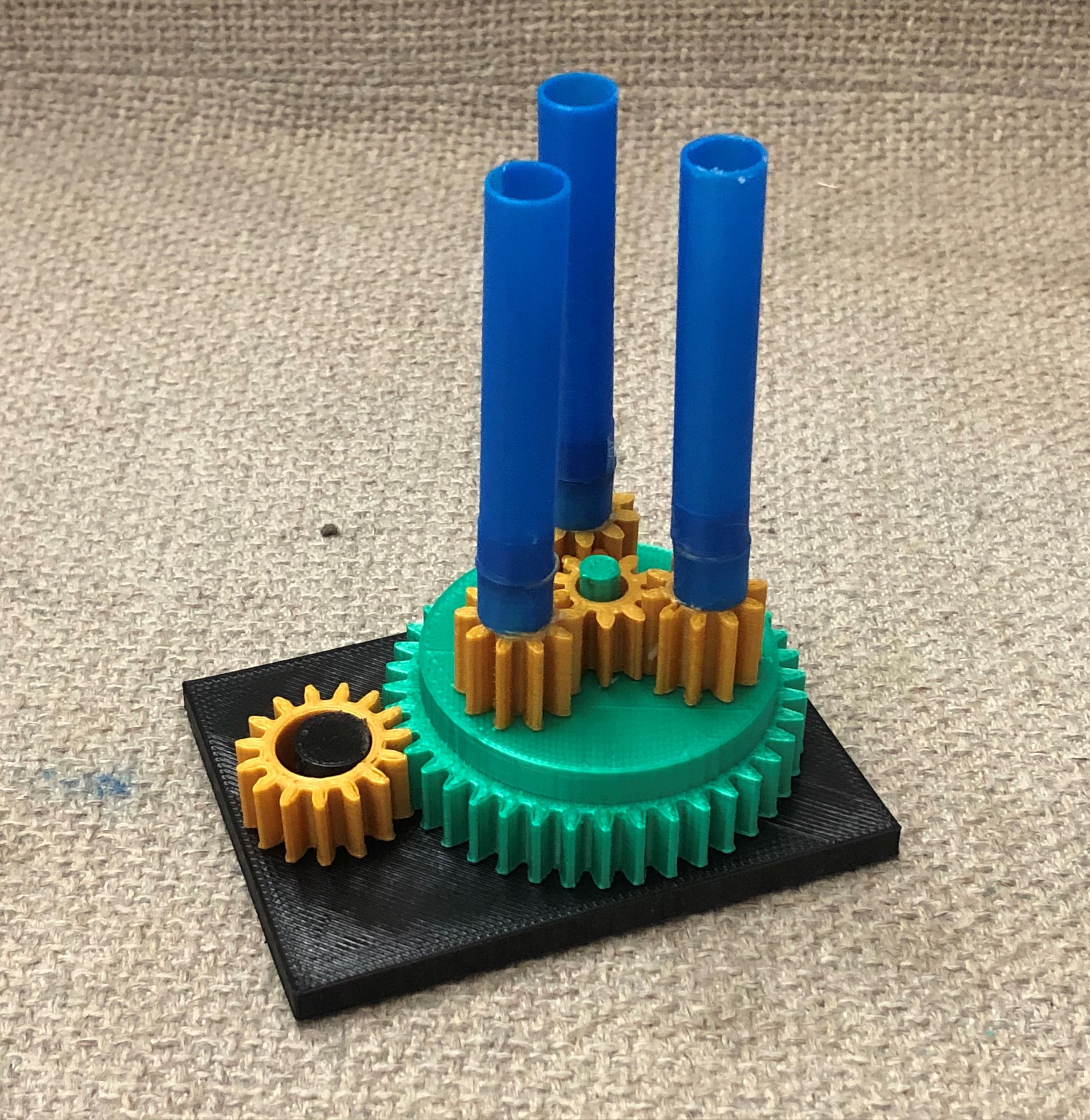 Simple Gear Mechanism (Move Things) : 23 Steps (with Pictures ...
