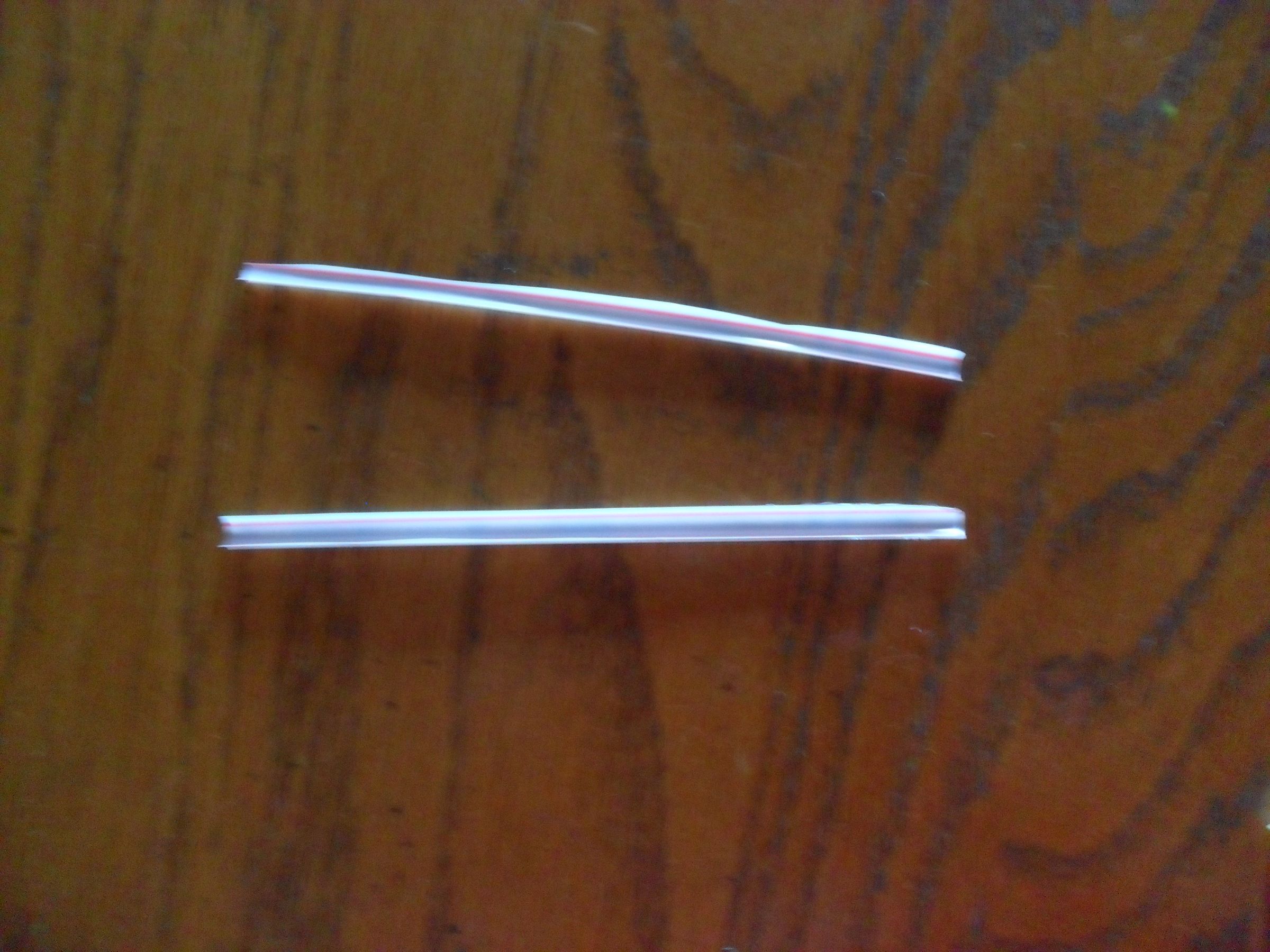 How to Make a Super Easy Paper and Straw Kite : 8 Steps - Instructables