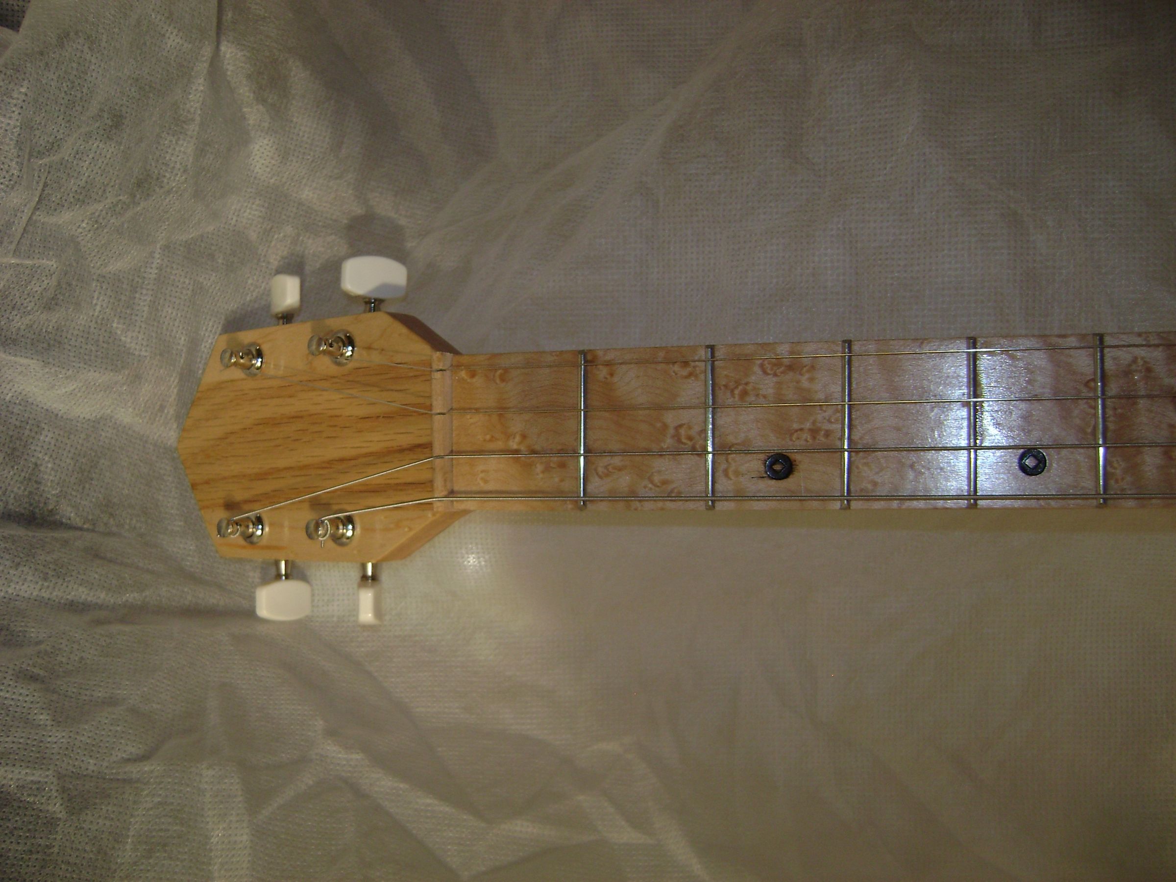 4 String Electric Cigar Box Guitar - Instructables