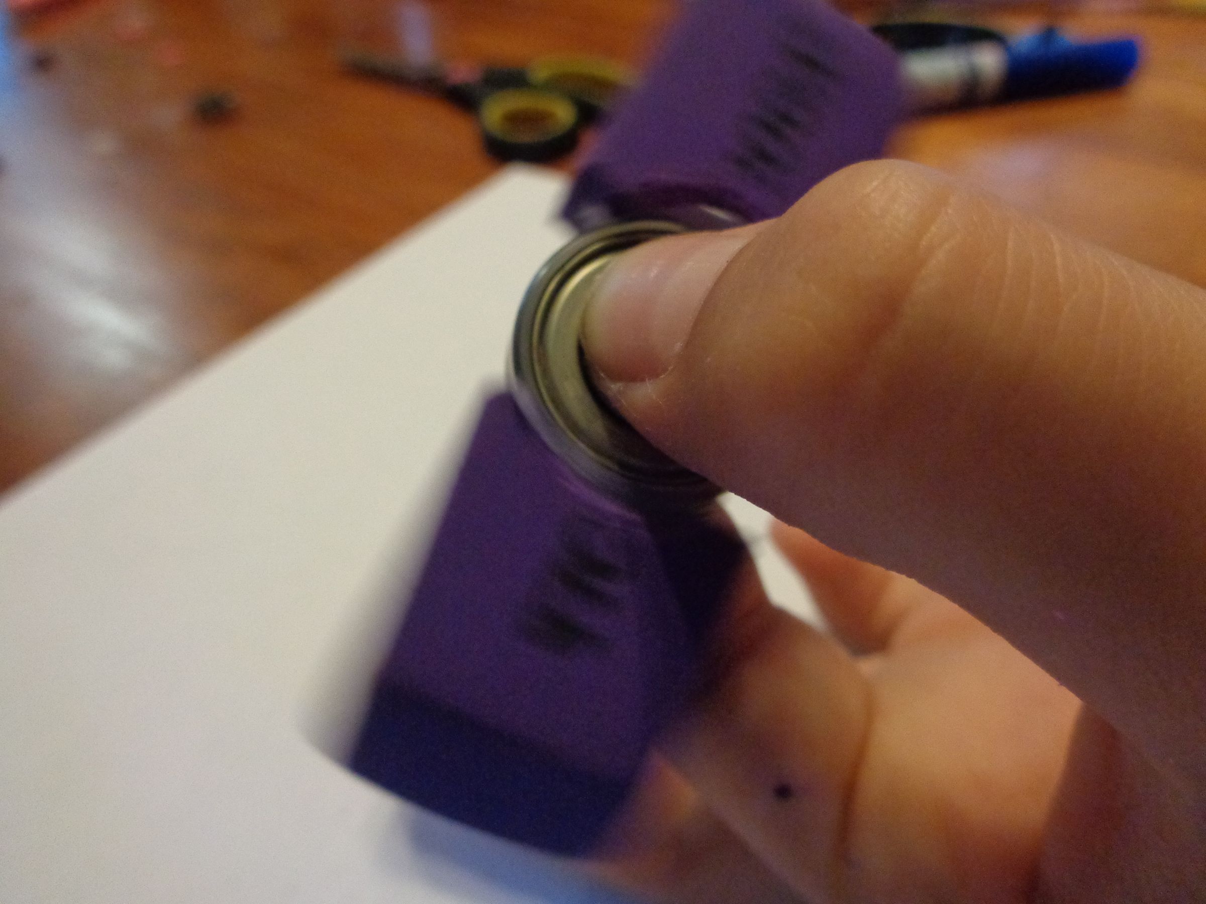 Eraser Fidget Spinner : 5 Steps - Instructables