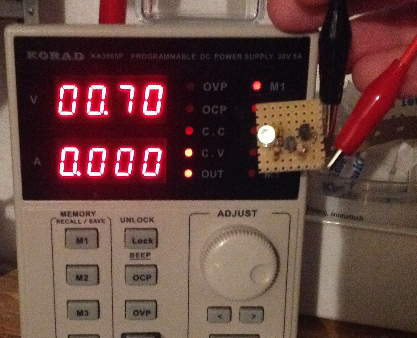Light Up a LED With One AA-battery (in a Solar Lamp) : 6 Steps ...