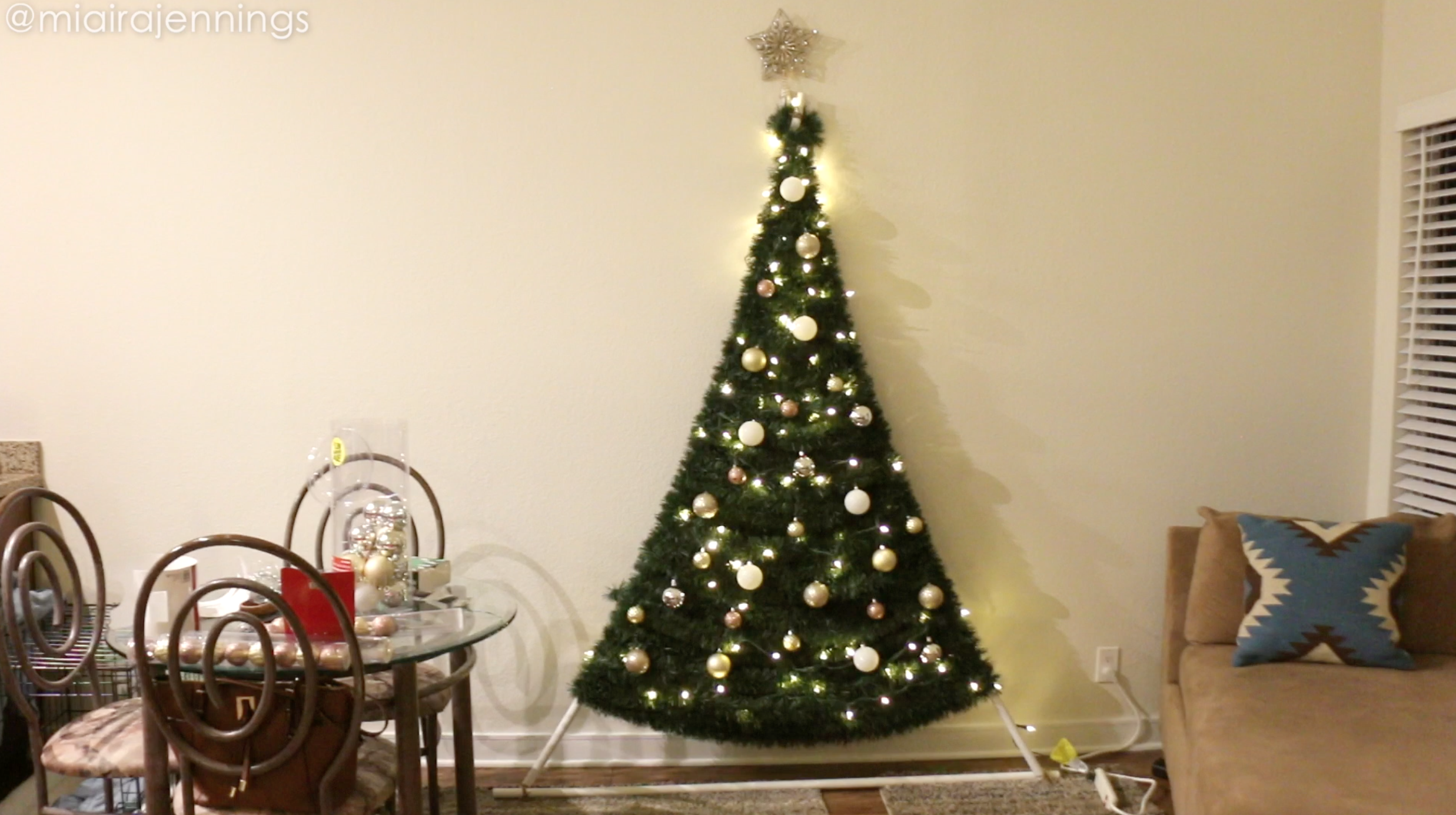 DIY Space-Saving PVC Pipe Christmas Tree : 9 Steps (with Pictures ...