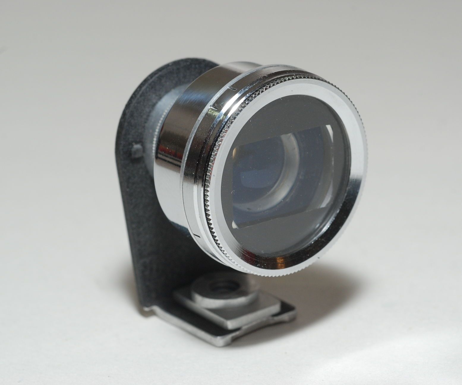 28mm Optical Finder for Ricoh GR Digital - Upcycling an Old Movie Lens ...