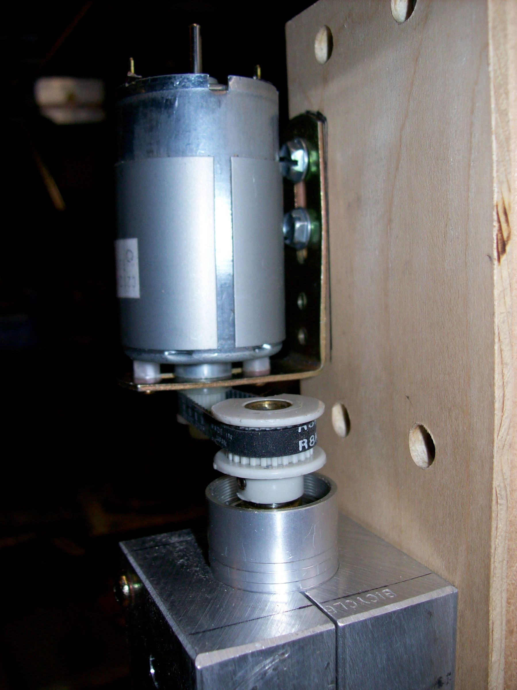 How to Make a Mini Milling Machine- Manual or CNC! : 14 Steps (with ...