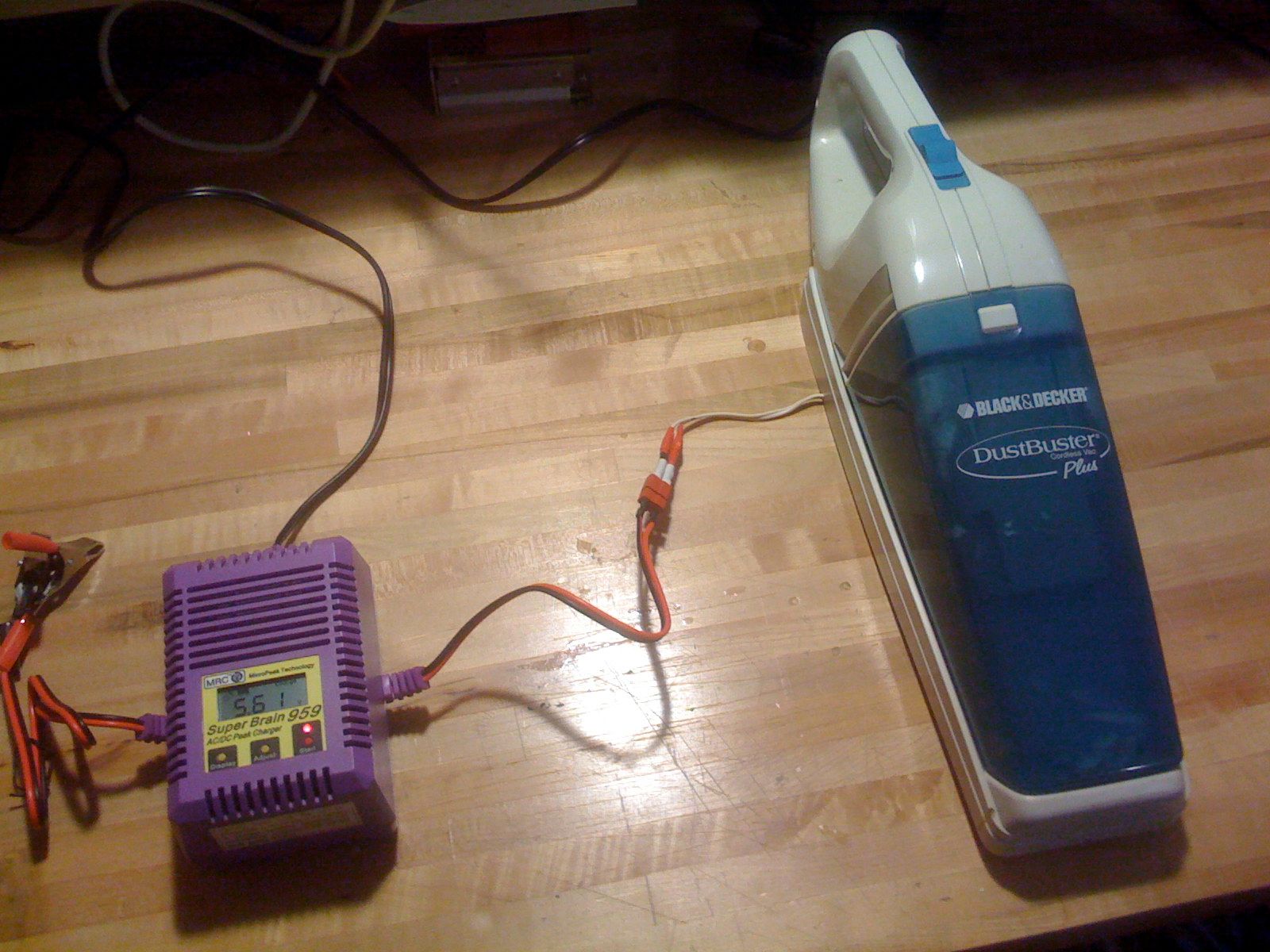 Hot Rod Your Old Dustbuster : 5 Steps - Instructables