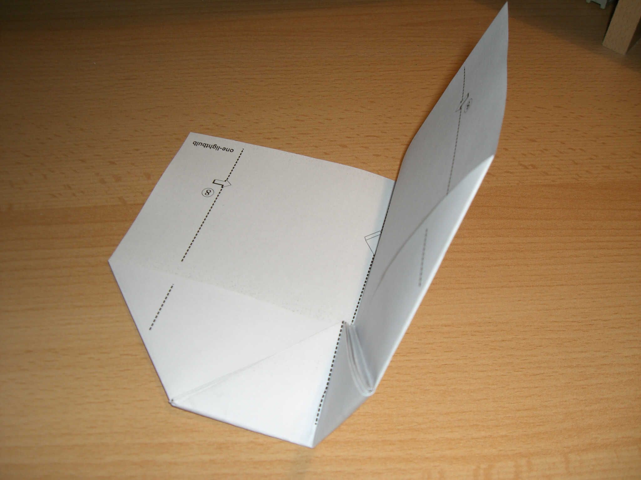 Paper Airplane Tutorial : 7 Steps - Instructables