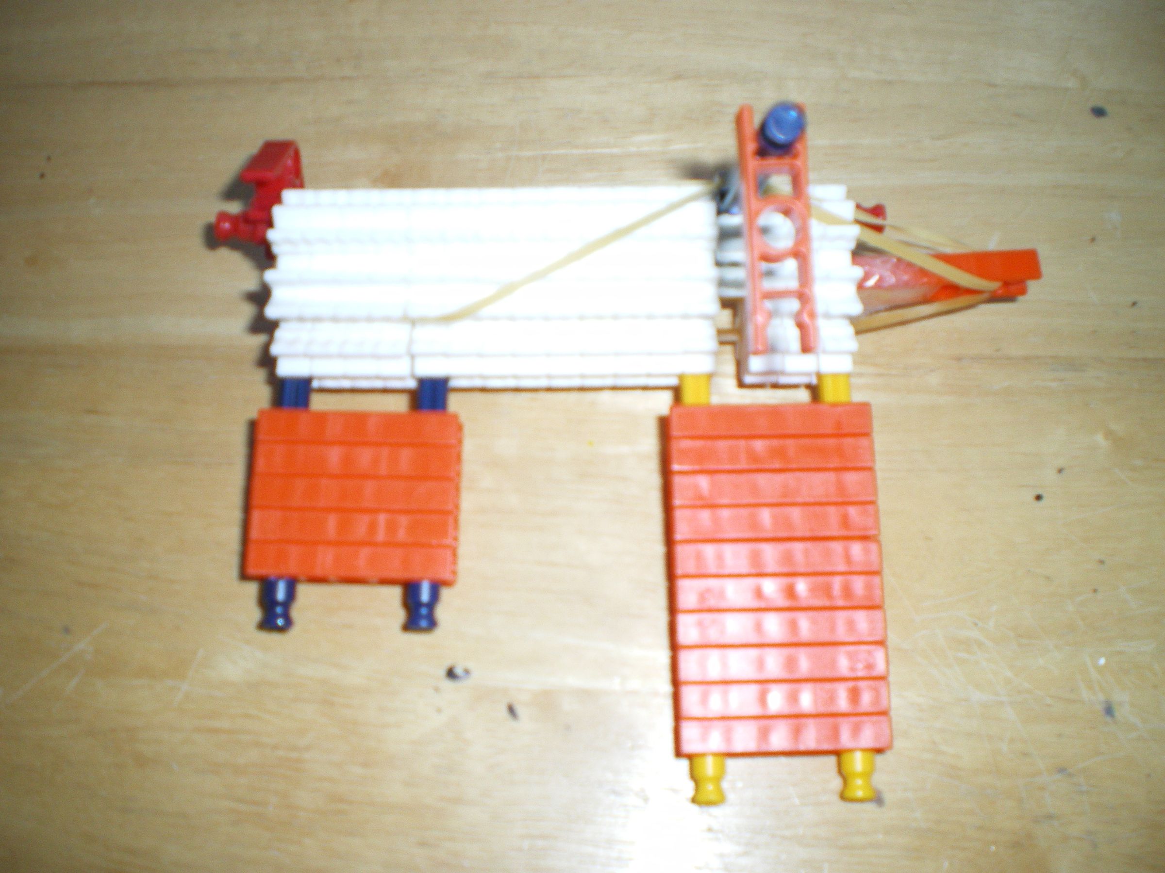Knex 2 Handled Pistol/gun : 6 Steps - Instructables