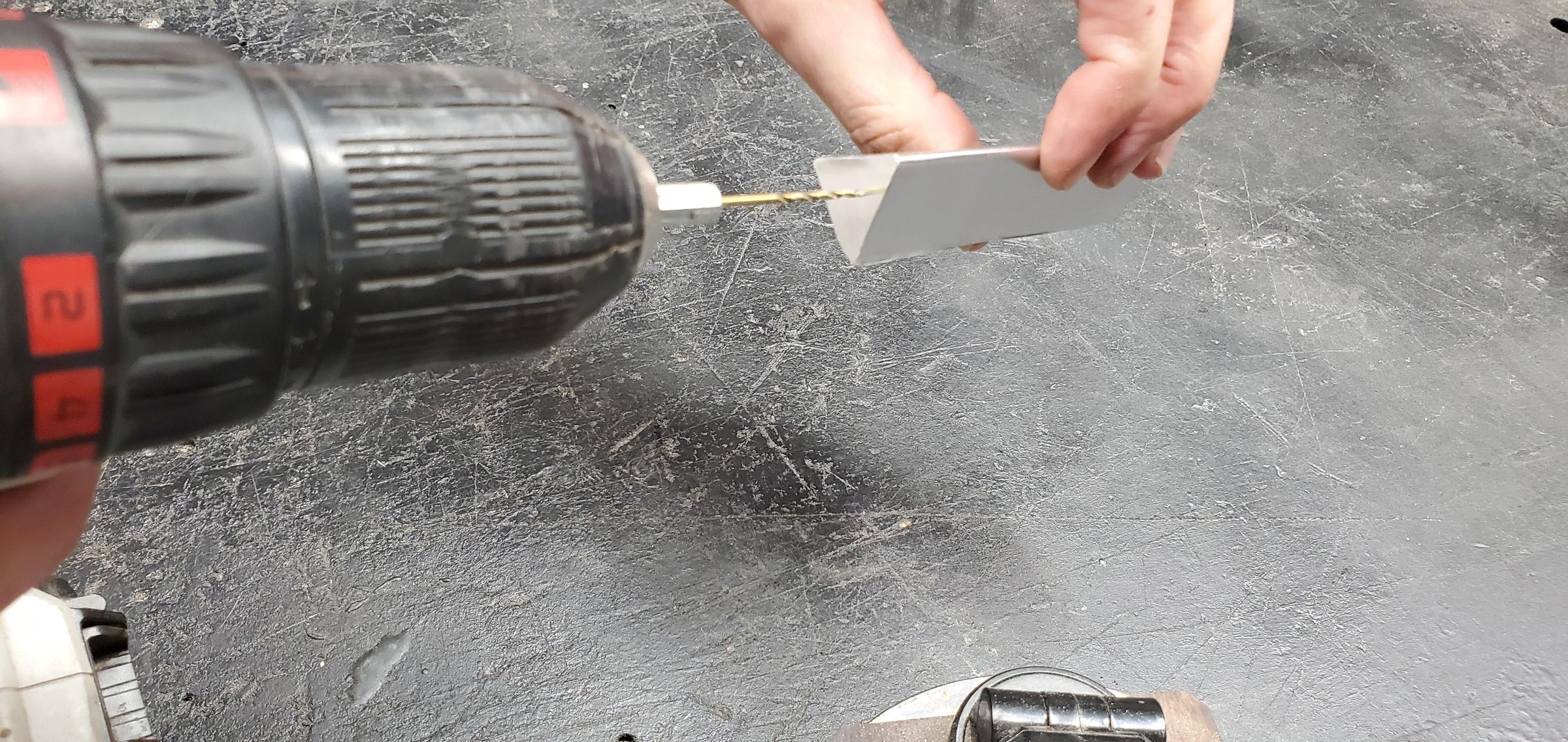 How to Make a Utah Monolith Christmas Ornament : 12 Steps (with ...