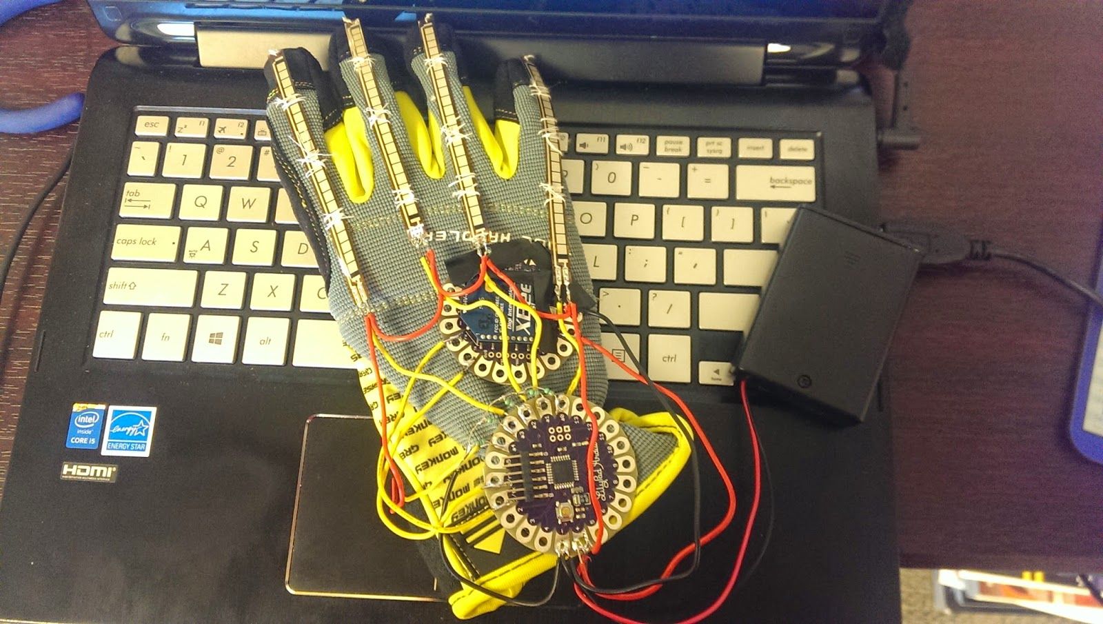 How to Make a Remote Controlled Robotic Hand With Arduino : 5 Steps ...