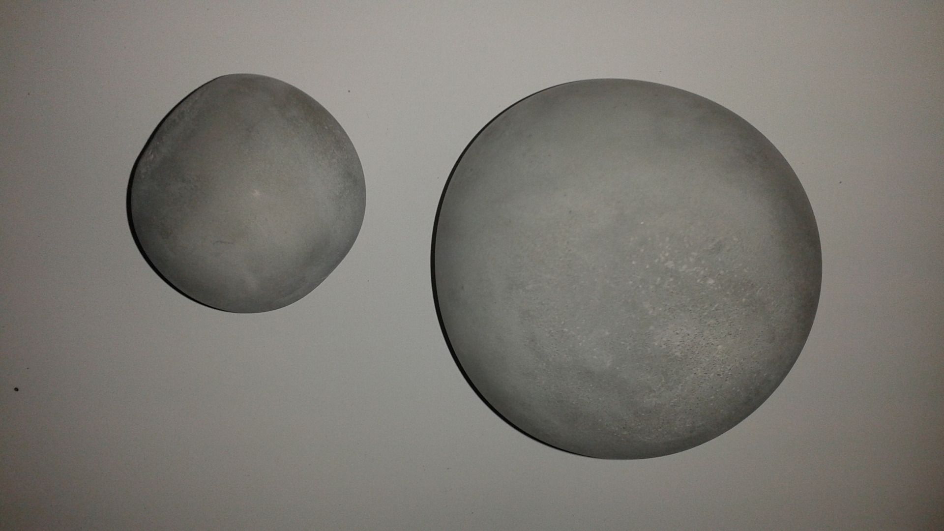 Casting Concrete in Balloons : 4 Steps (with Pictures) - Instructables