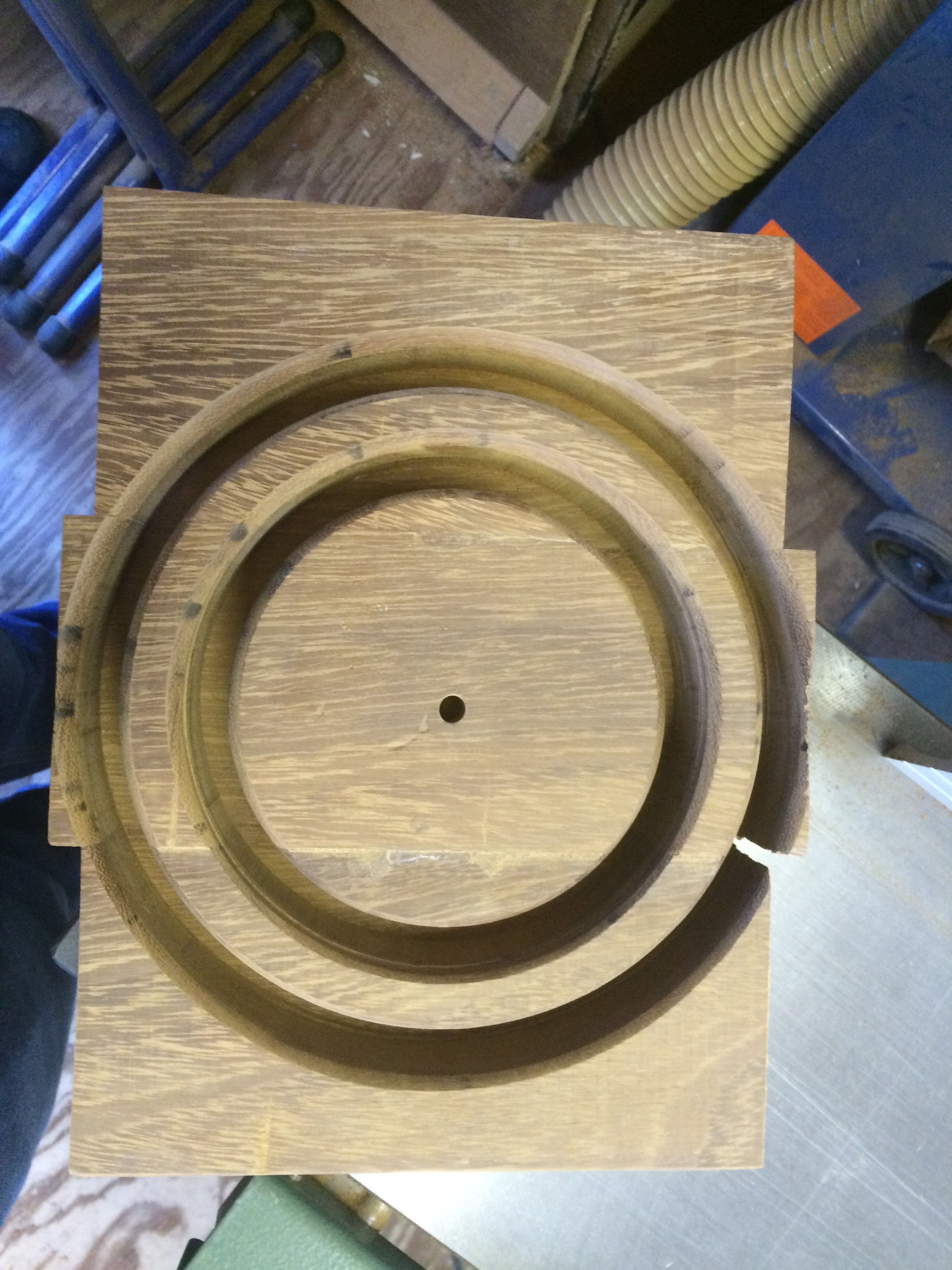 How to Make a Rounded Wooden Bowl - Using a Router : 7 Steps ...