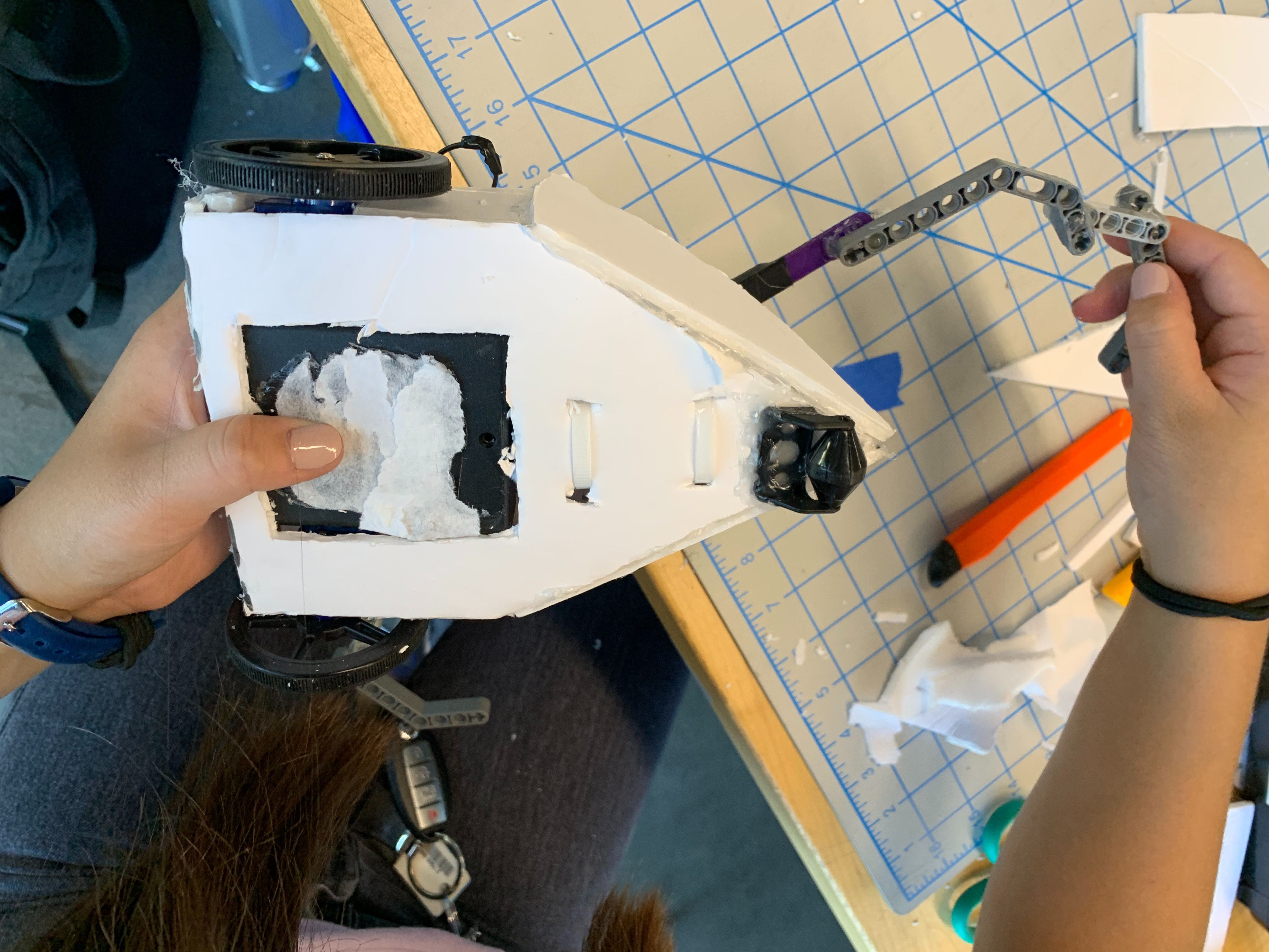 Robotics: Battle Bots : 6 Steps - Instructables