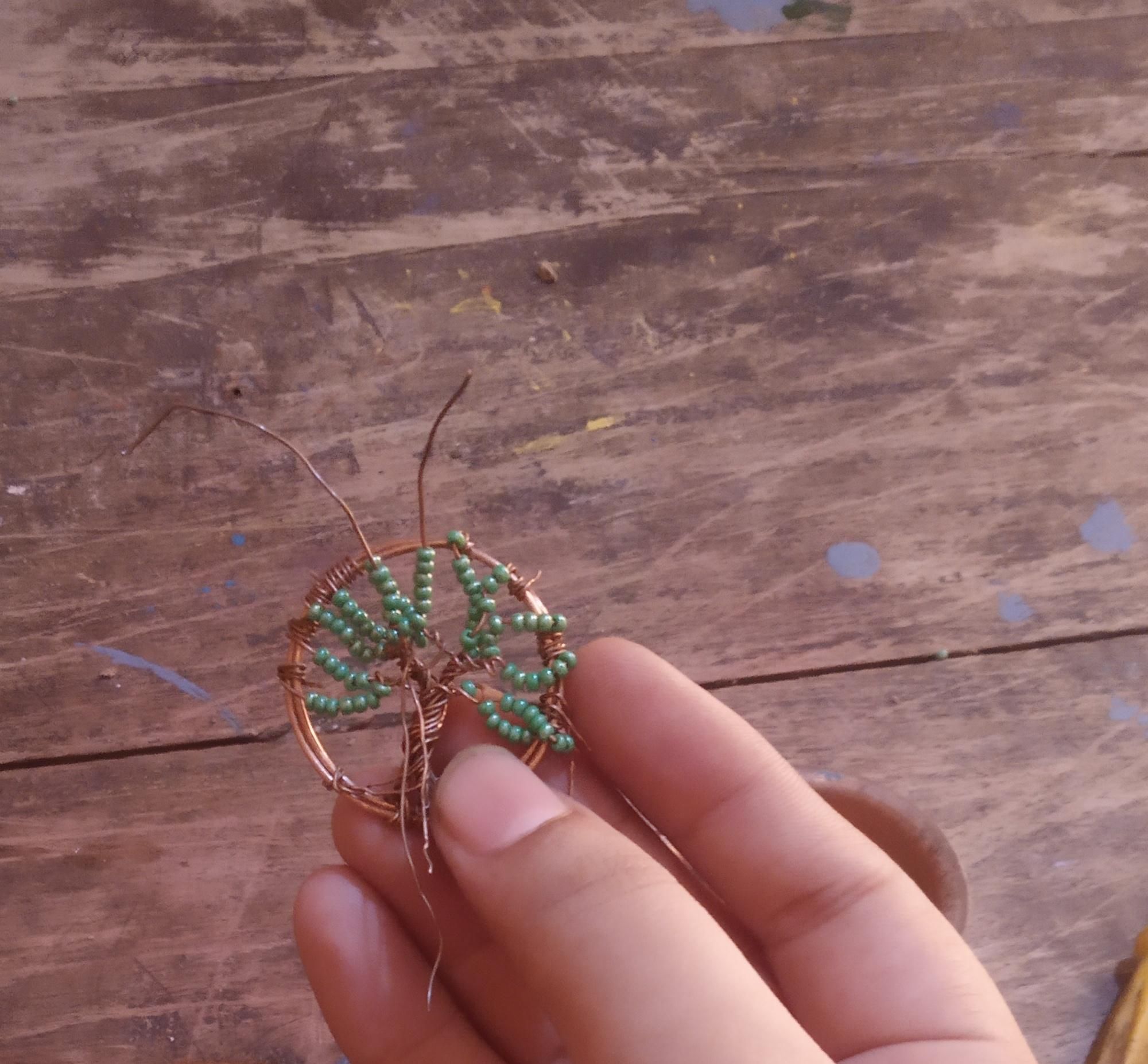 Green Beads Tree of Life Pendant : 5 Steps (with Pictures) - Instructables