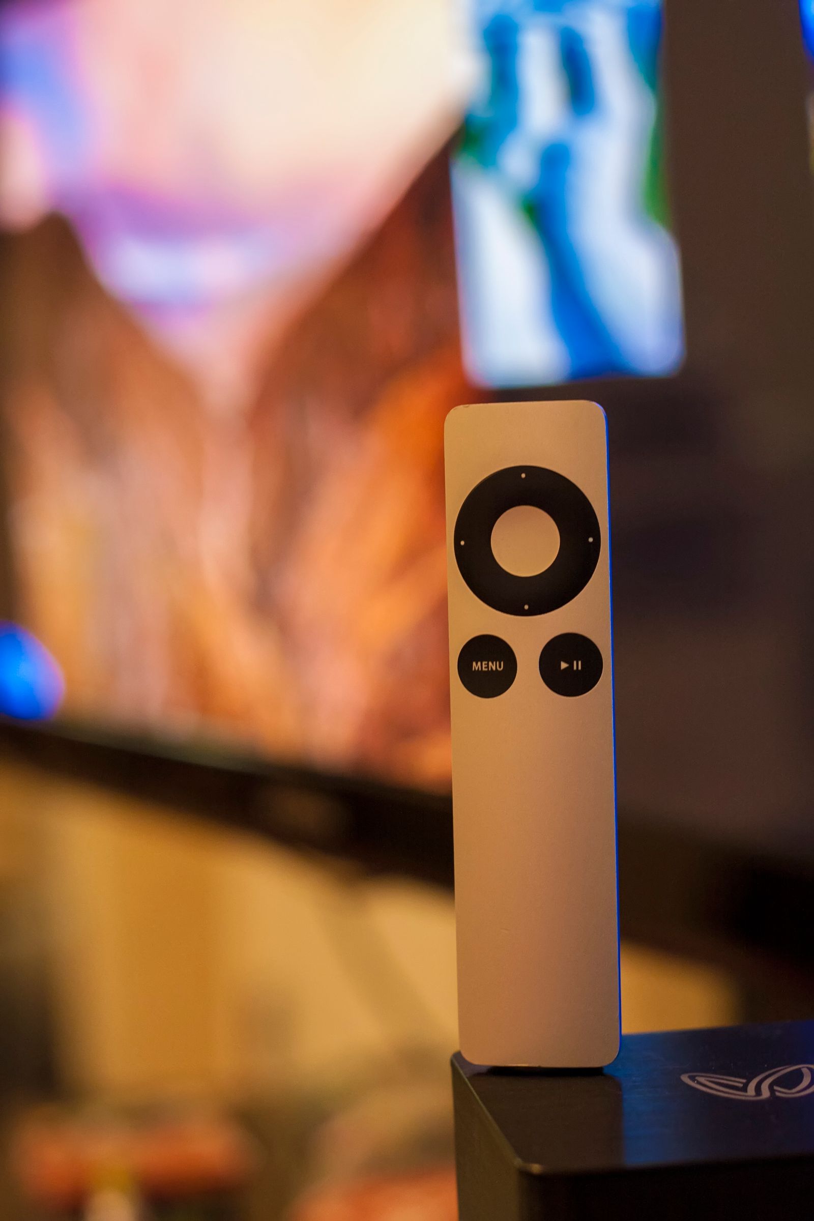 Built-in Vertical/Horizontal Remote Stand : 4 Steps - Instructables