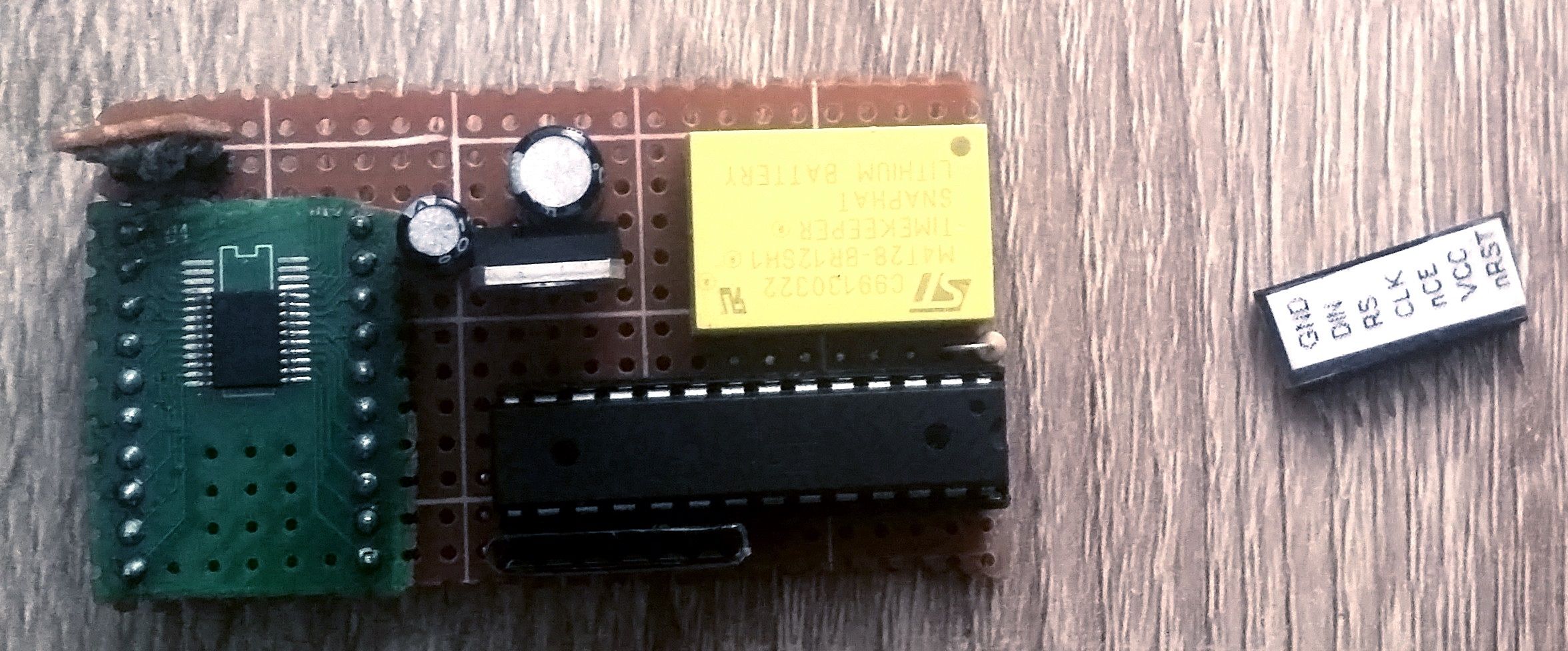 Tiny LED Matrix Display Clock : 8 Steps - Instructables