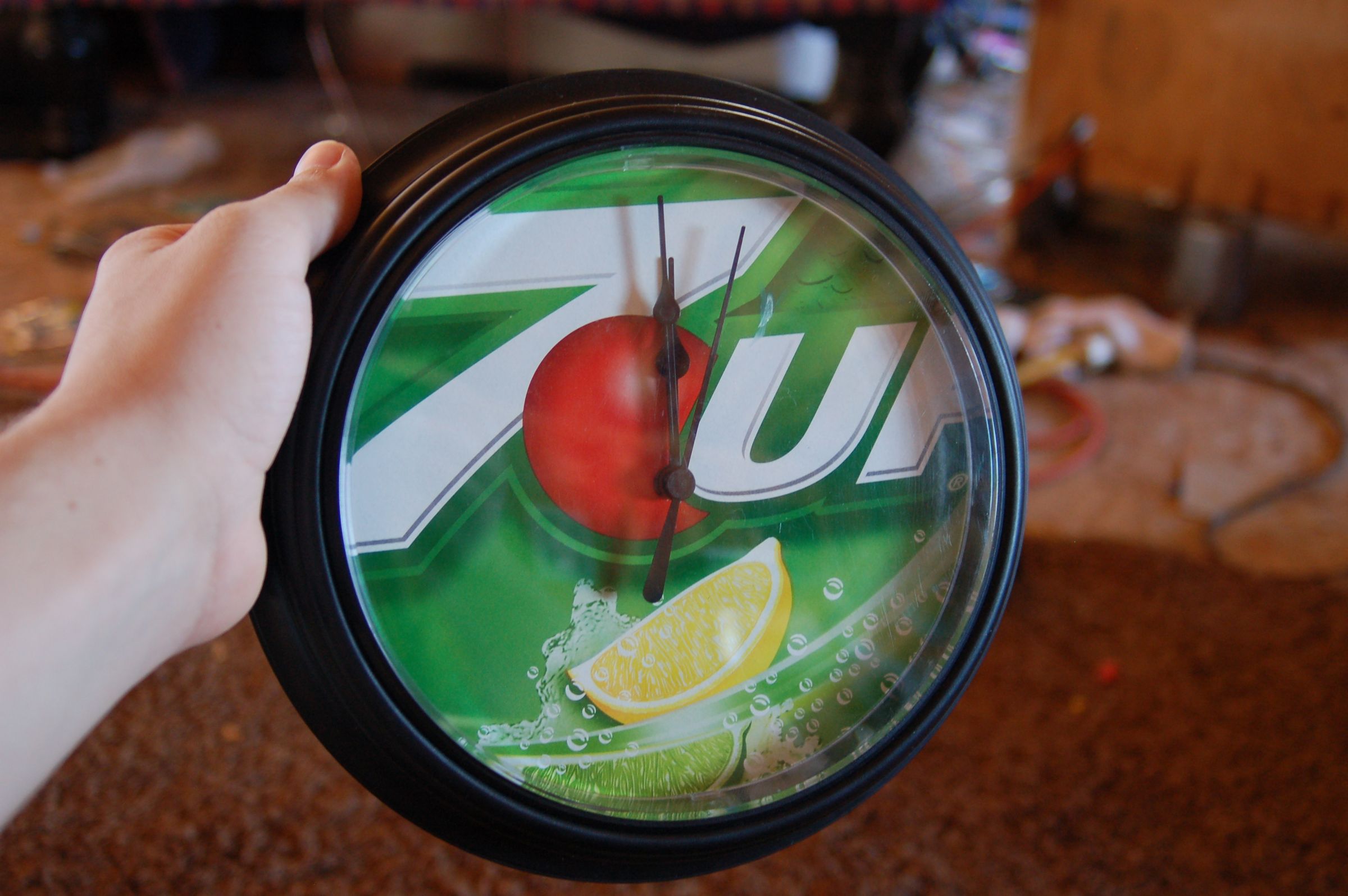 $4 DIY Novelty Clock : 6 Steps - Instructables