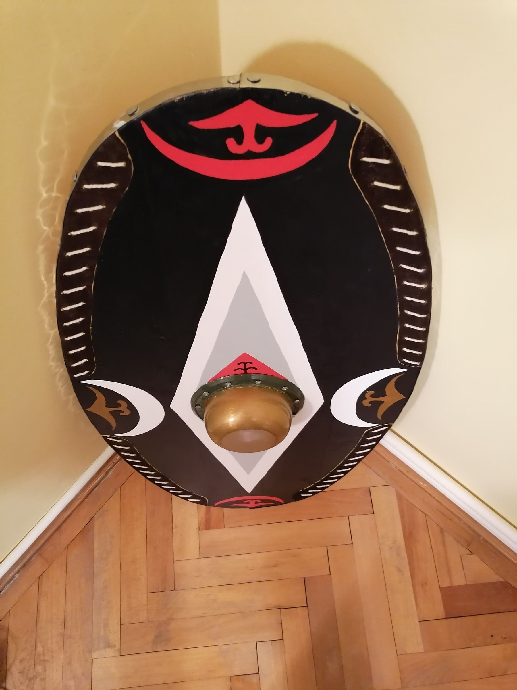 European Shield. Dacian Shield.How to Make a Wooden Shield Easily? : 6 ...