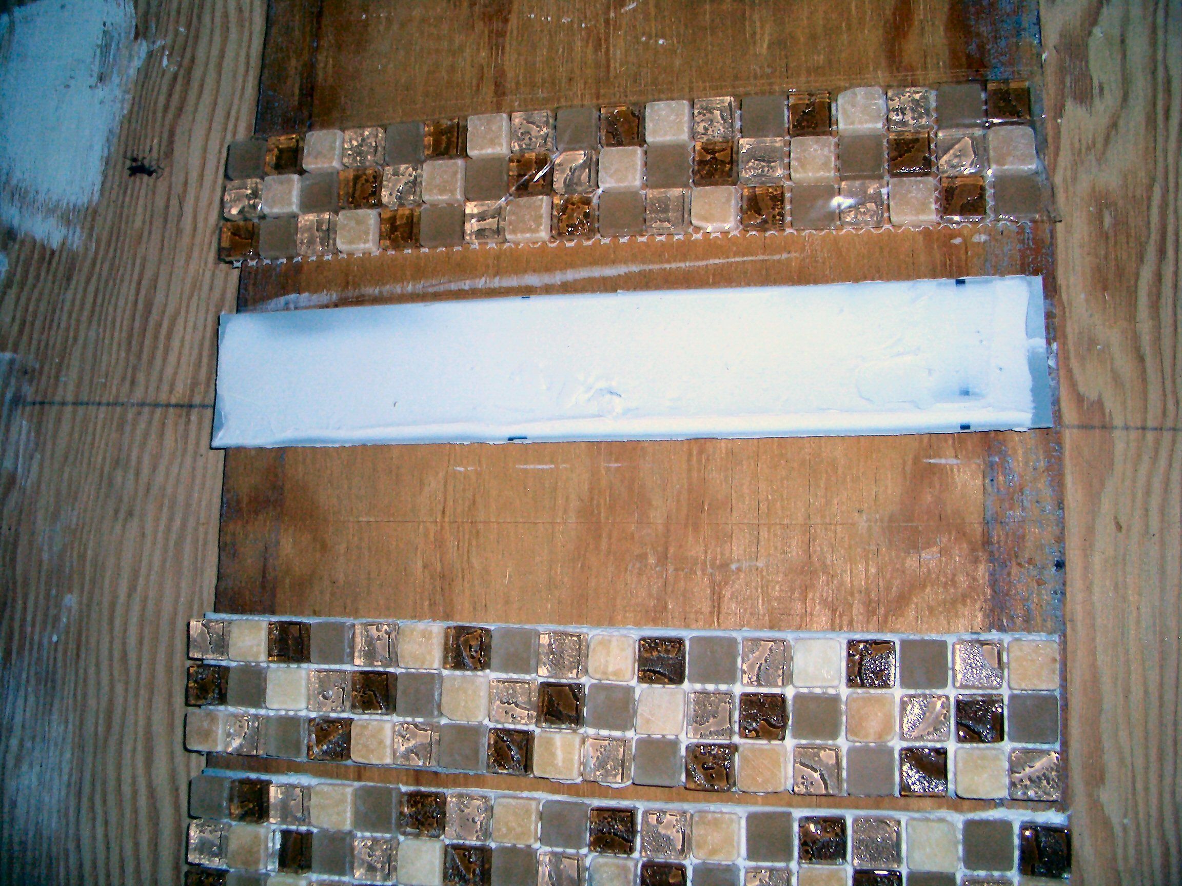 How to Create Your Own Glass Tile Listello! : 5 Steps - Instructables
