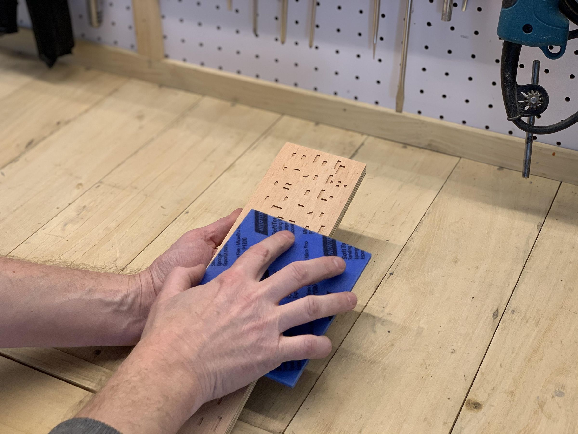 Cryptic Calendar : 11 Steps (with Pictures) - Instructables