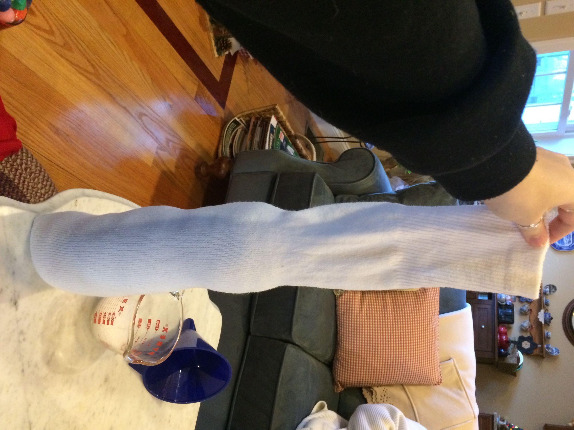 Sock Snowmen : 6 Steps (with Pictures) - Instructables