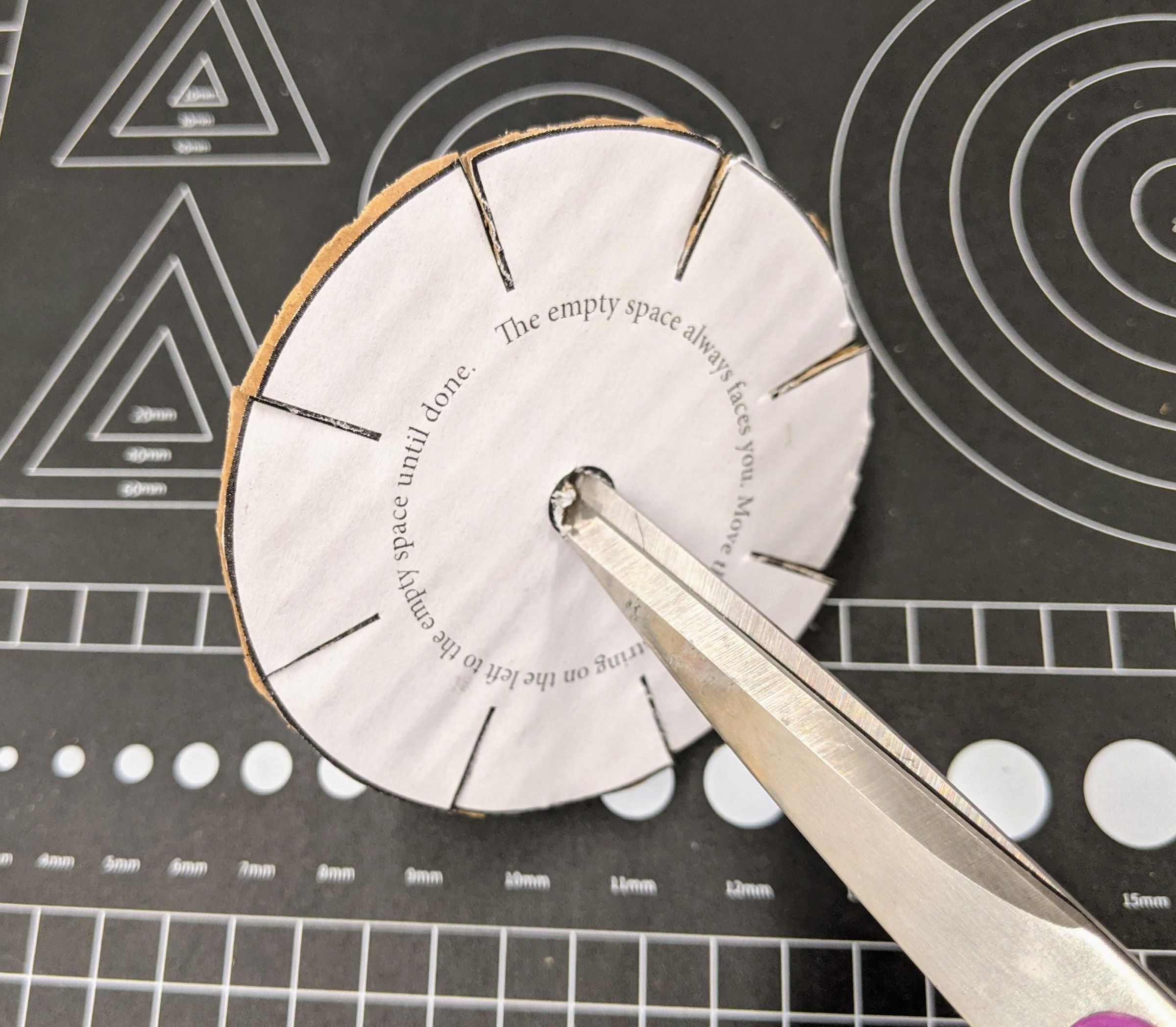 Cardboard Loom Friendship Bracelet : 7 Steps (with Pictures ...