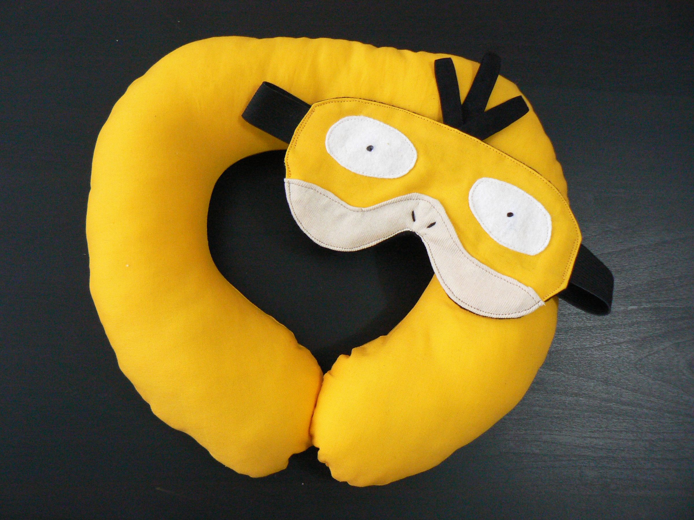 (Totoro) Travel Pillow & Sleeping Mask : 8 Steps (with Pictures ...
