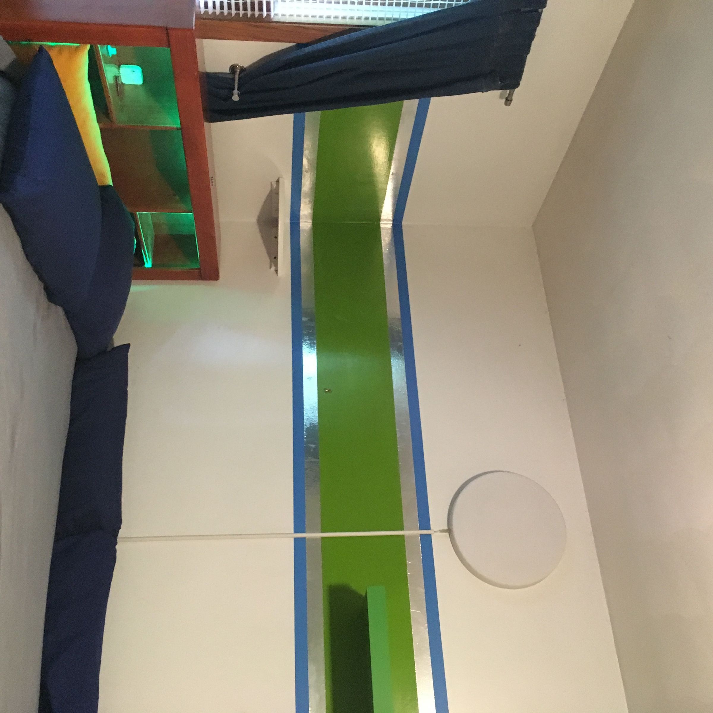 Overhead Phone Mount : 6 Steps - Instructables