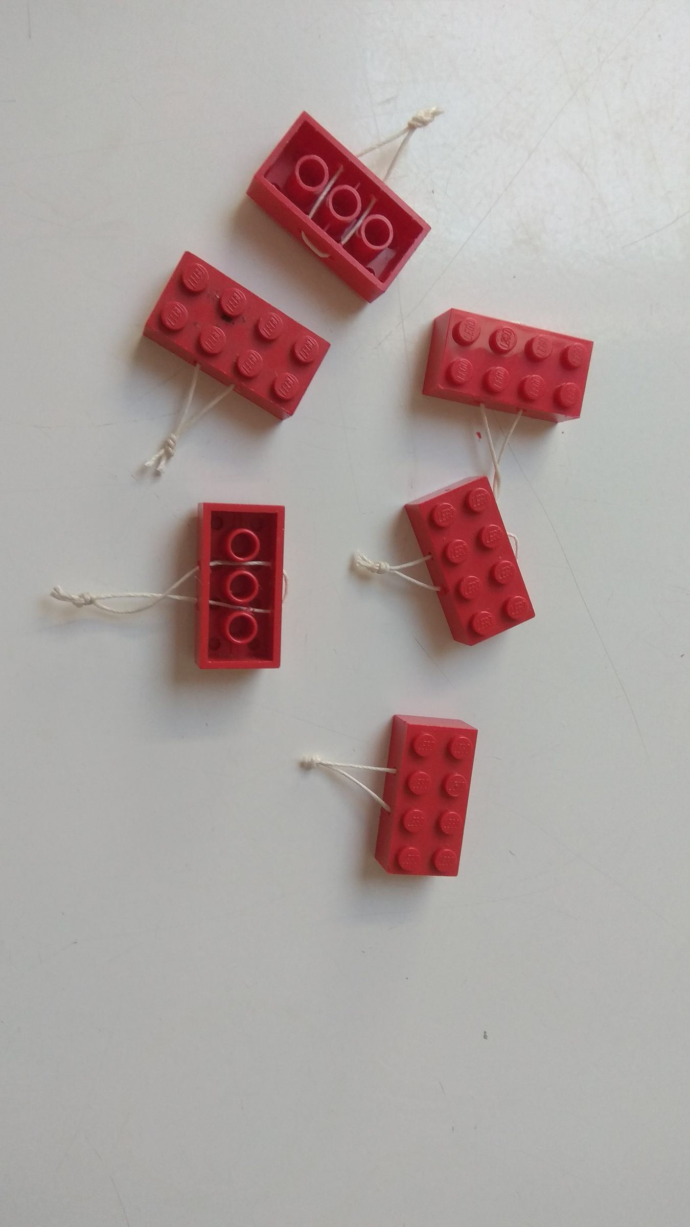 Easy Roof Window Curtain With Lego : 3 Steps - Instructables