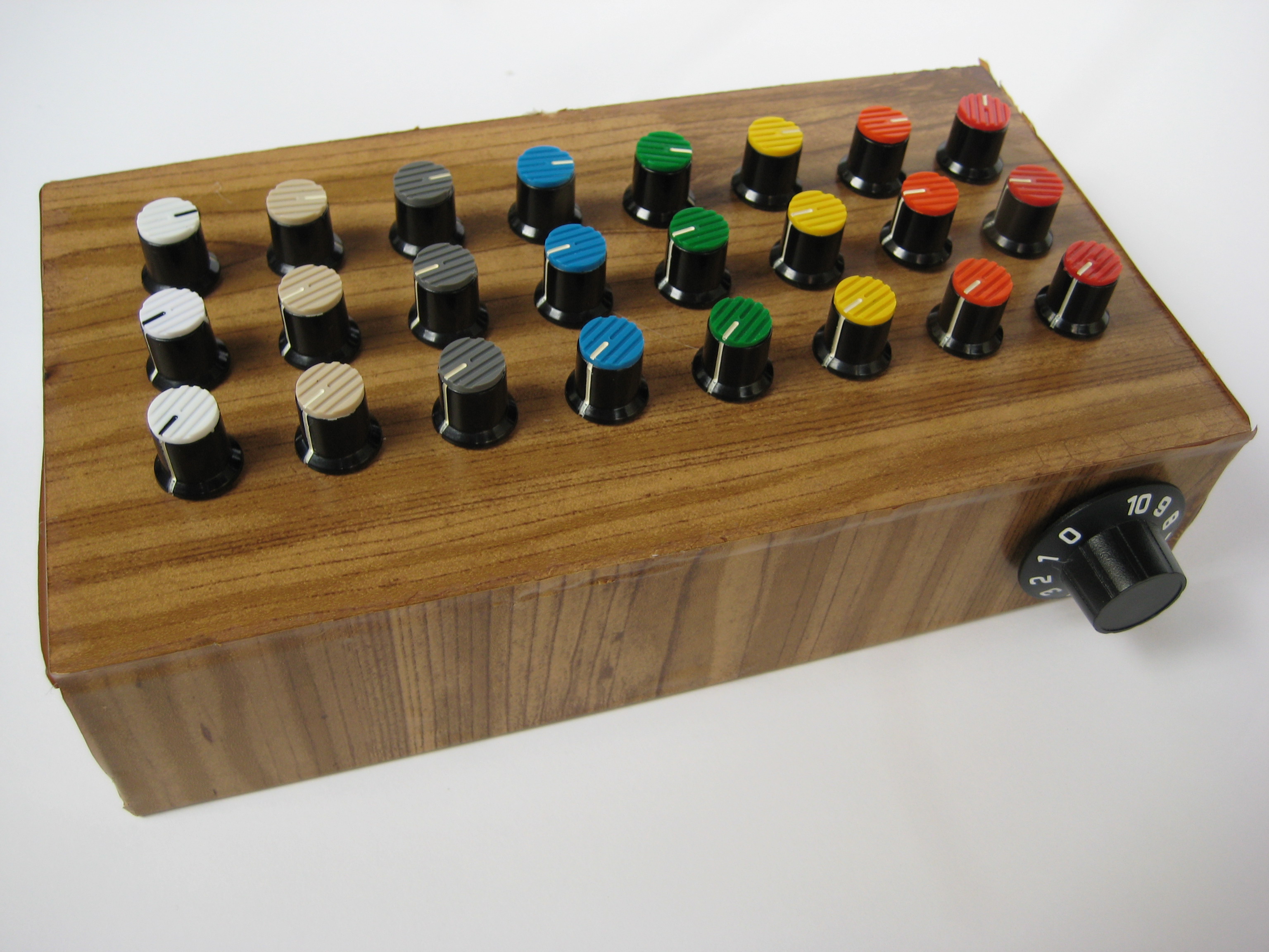 Simple Sequencer : 16 Steps (with Pictures) - Instructables