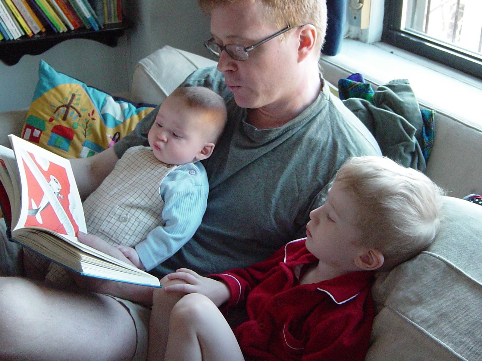 How to Turn Your Kids Into Bookworms : 14 Steps (with Pictures ...