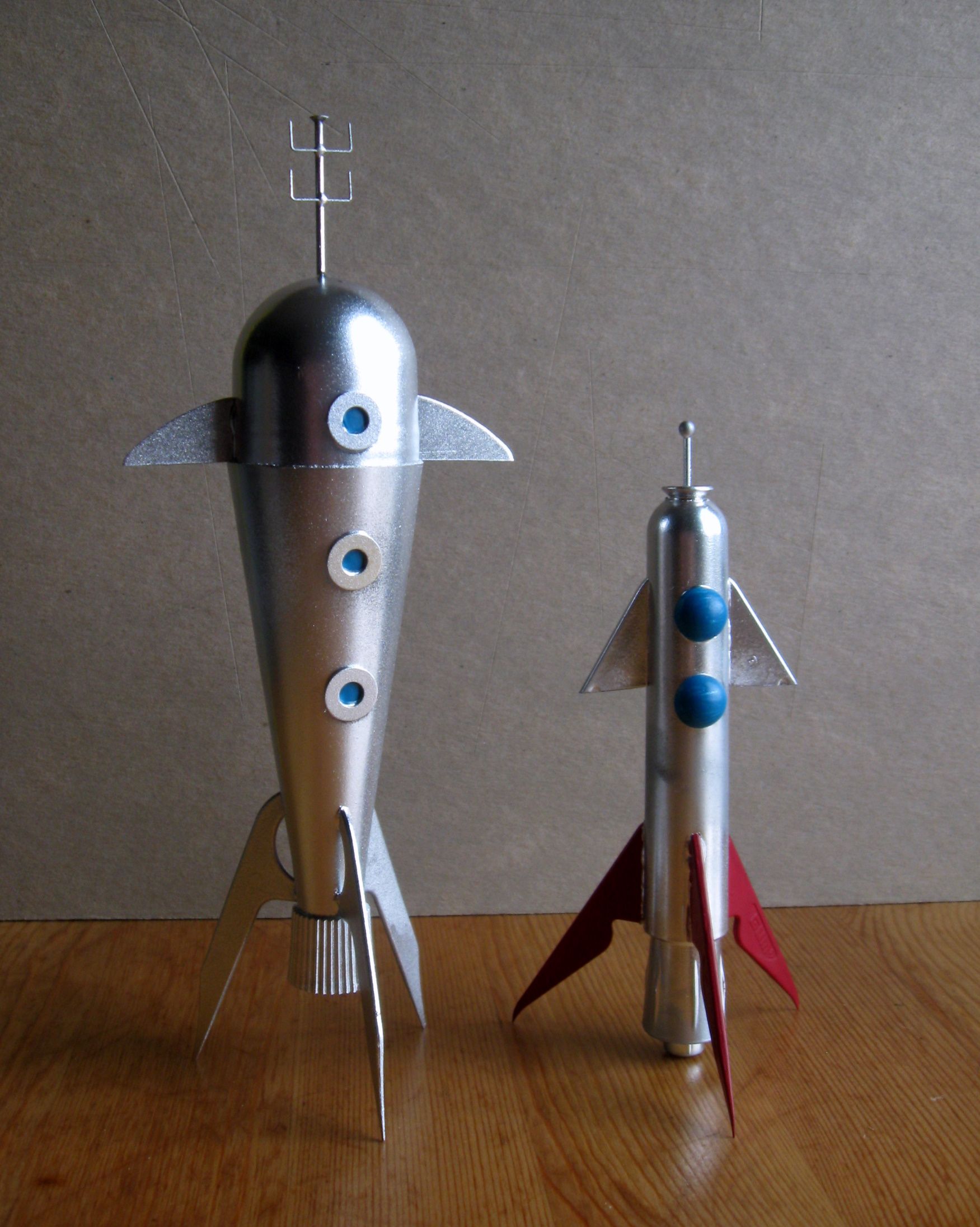 'Retro' Rockets : 3 Steps - Instructables