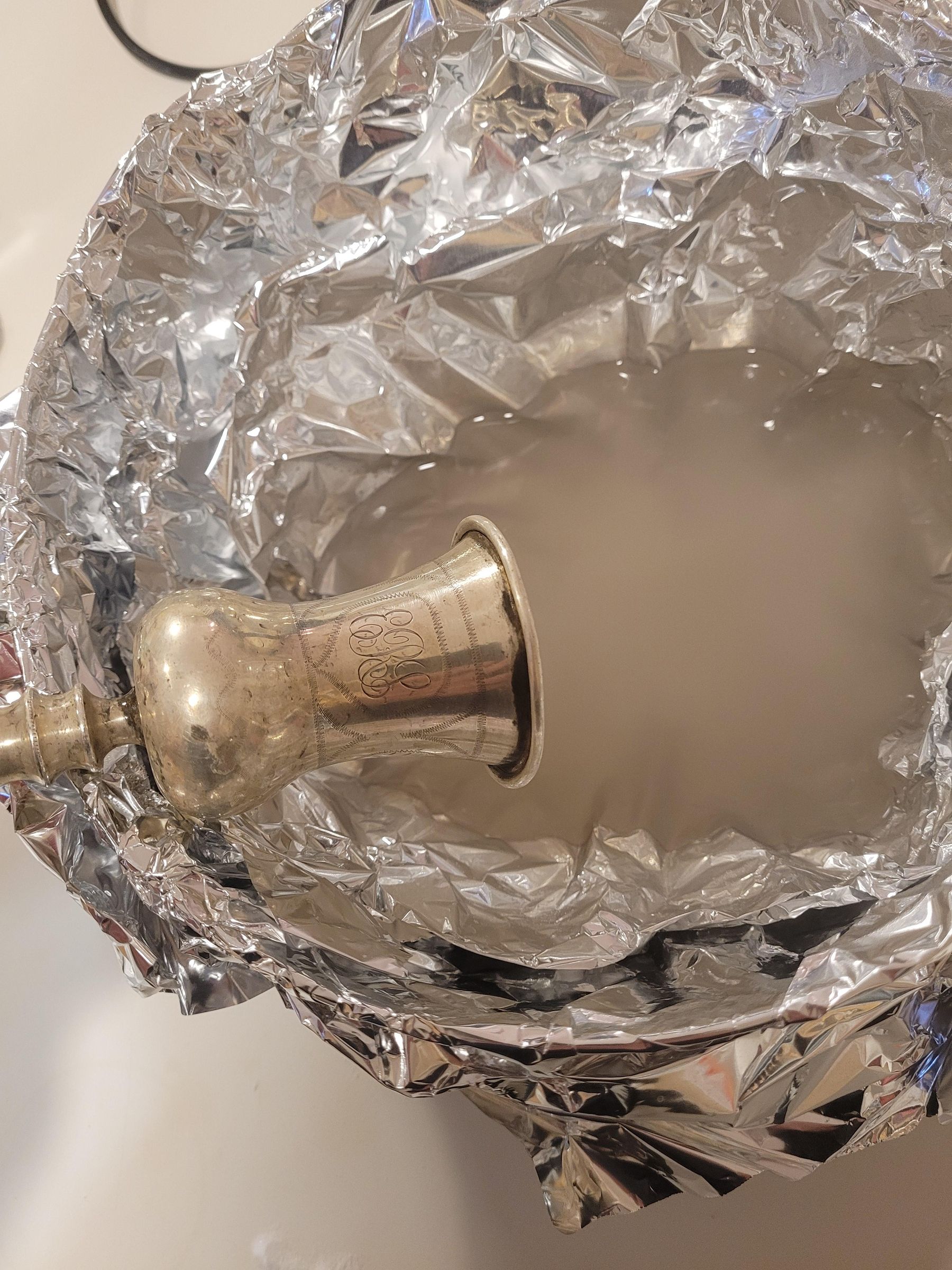 Silver Cleaning and Polishing With Natural Ingredients : 6 Steps ...