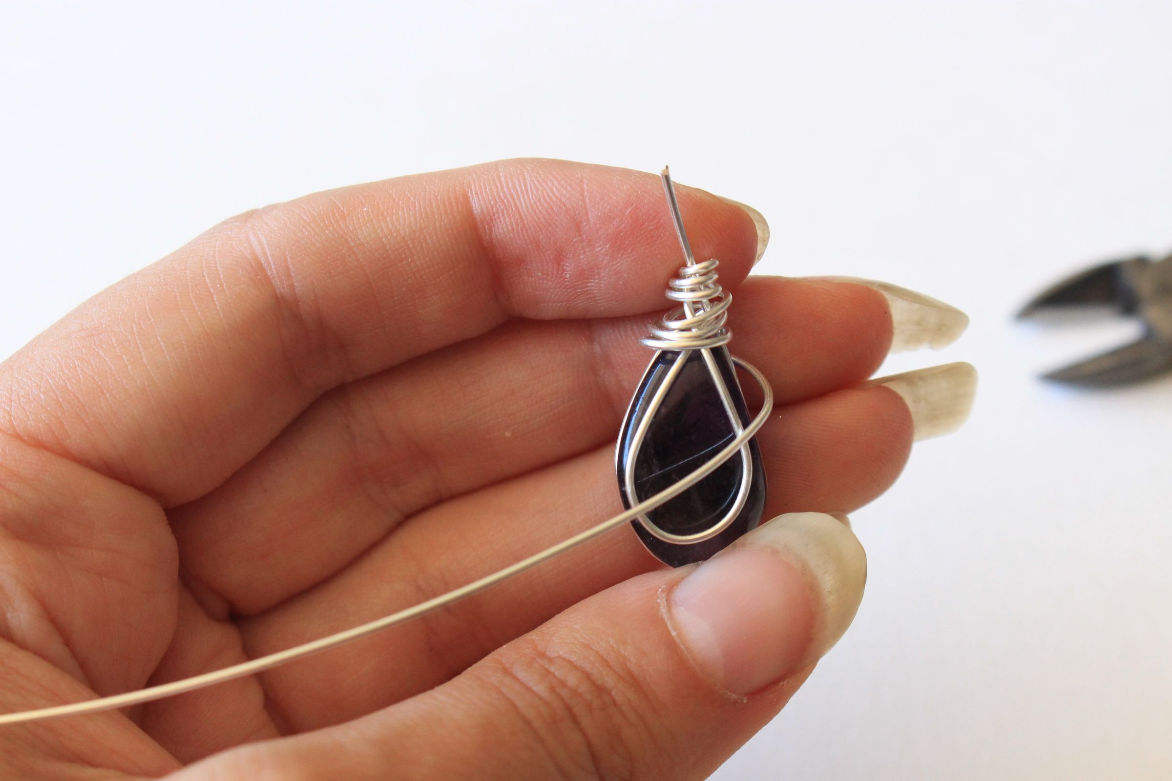 Wire Wrapped Stone Pendants : 11 Steps (with Pictures) - Instructables