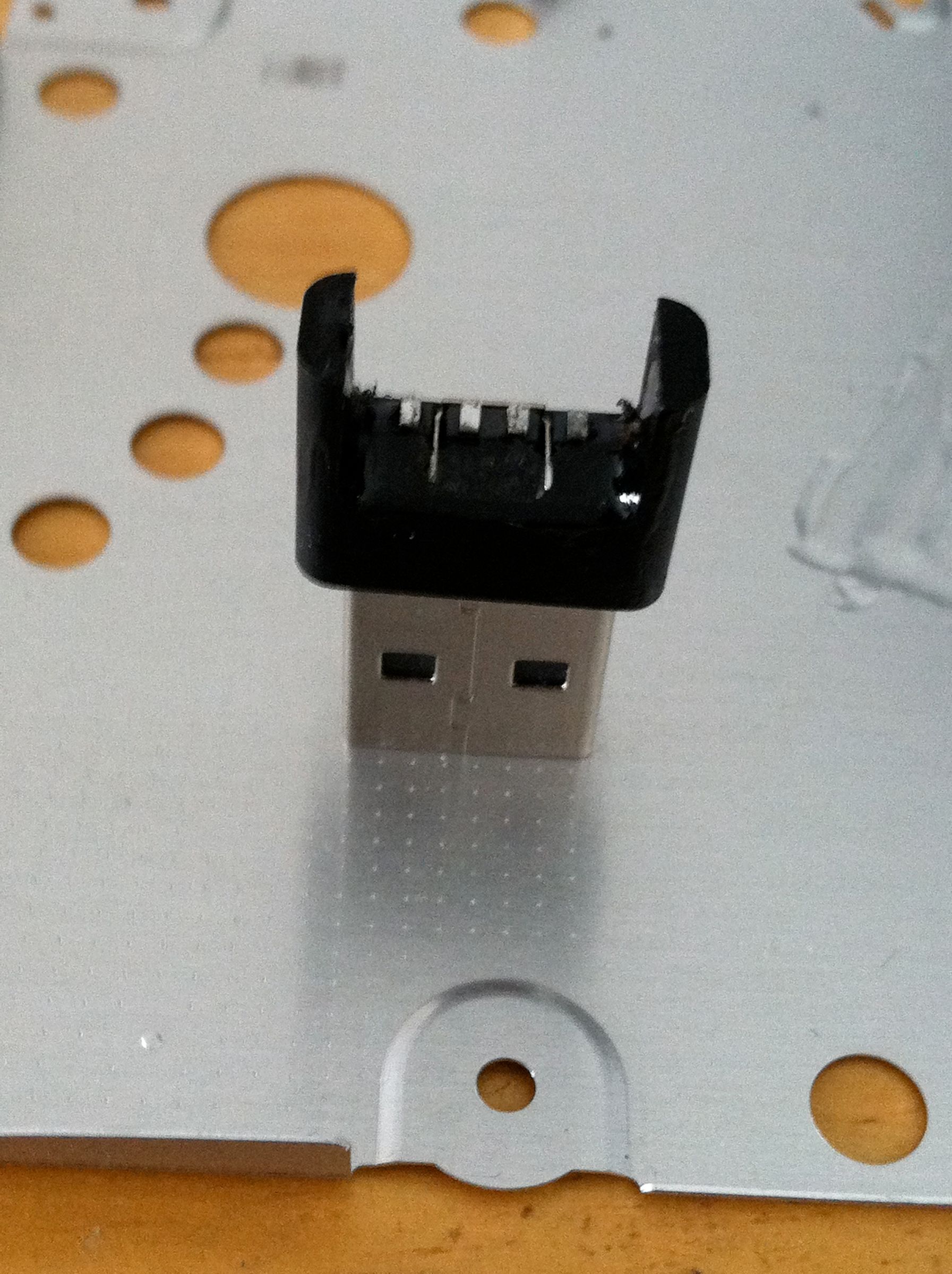 USB-Rechargable Laser Pointer : 9 Steps - Instructables