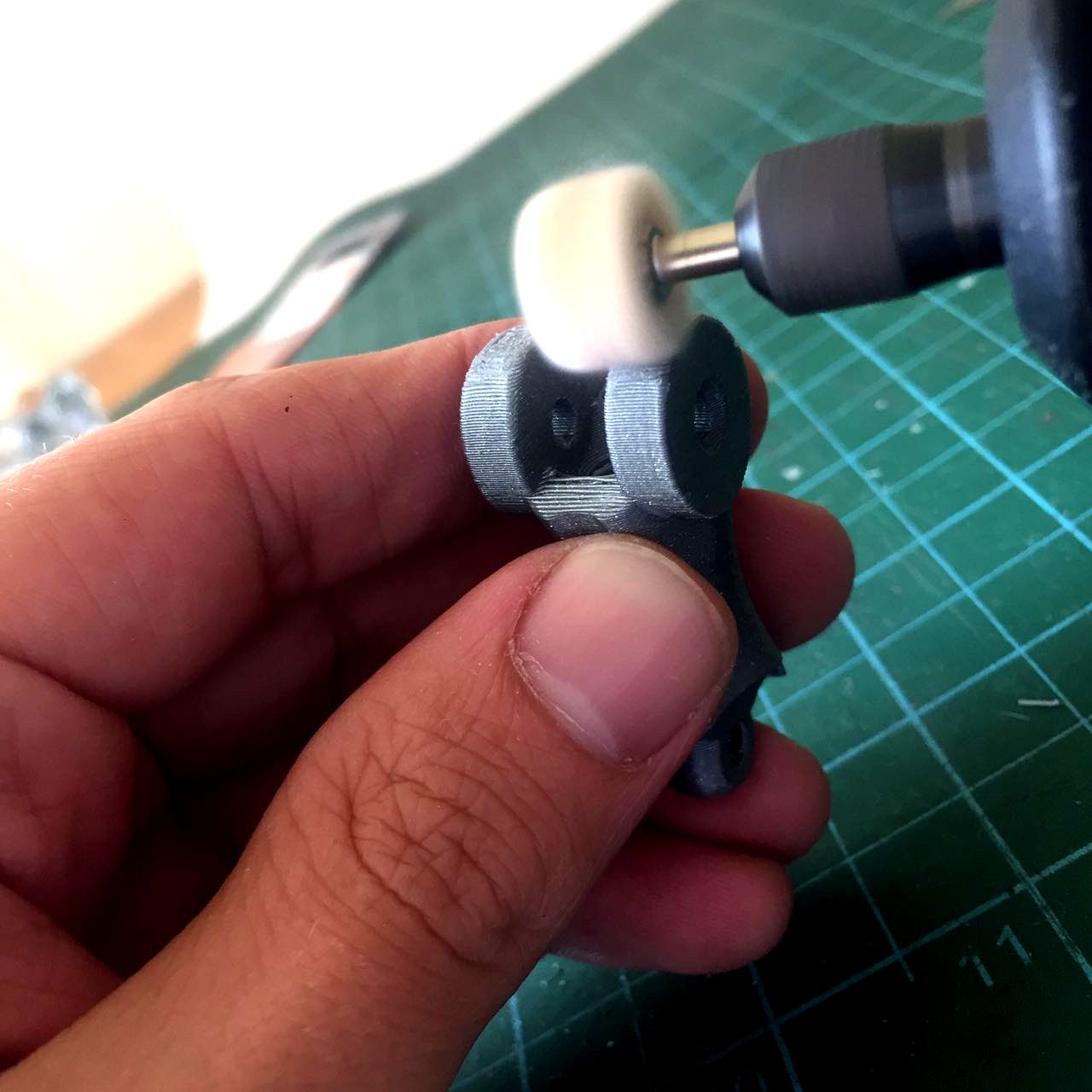 3D Printed Bionic Hand Skeleton : 8 Steps (with Pictures) - Instructables