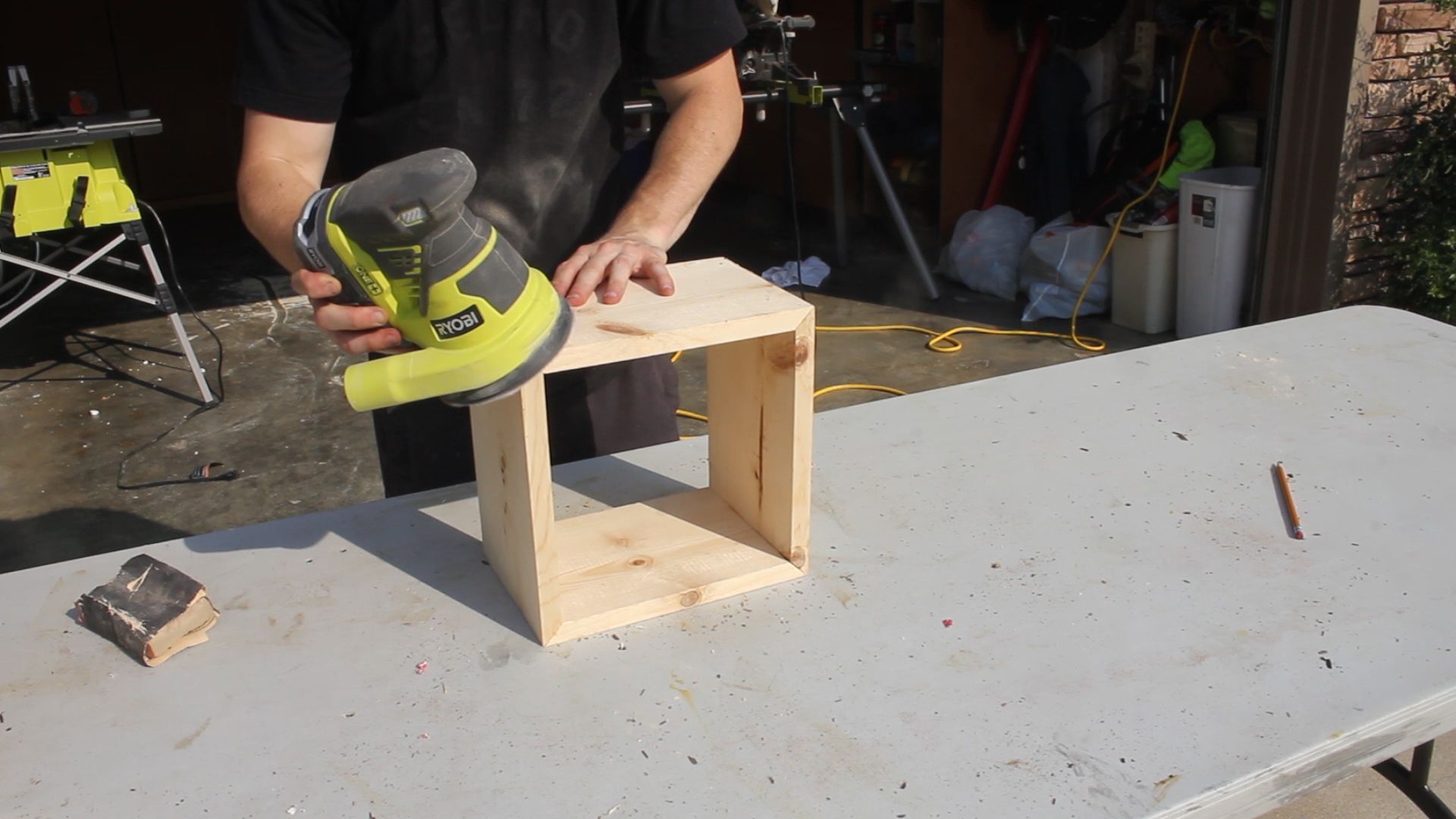 Floating Box Shelves (From One 1 X 8) : 11 Steps (with Pictures ...