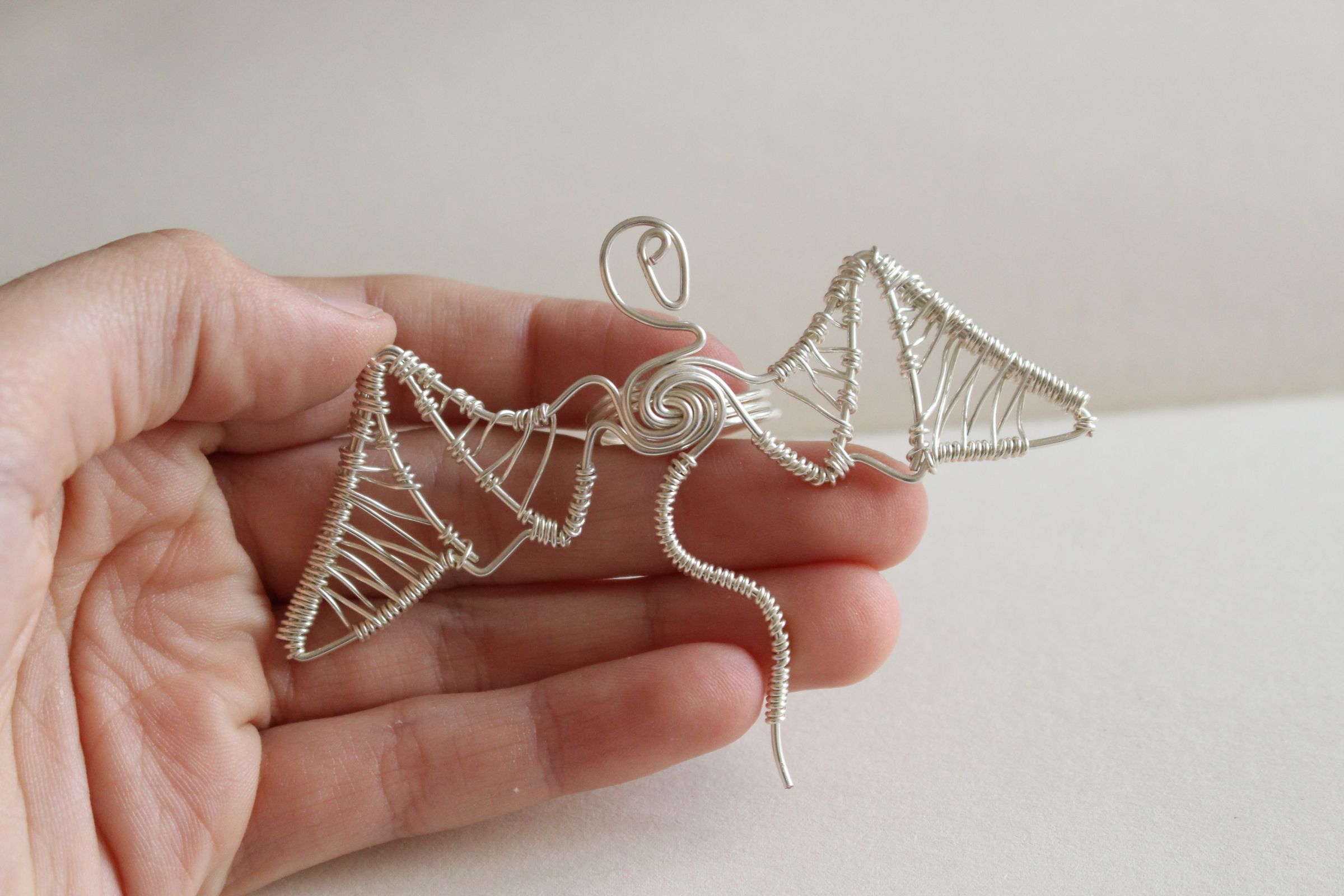 Wirework Dragon Ring : 15 Steps (with Pictures) - Instructables