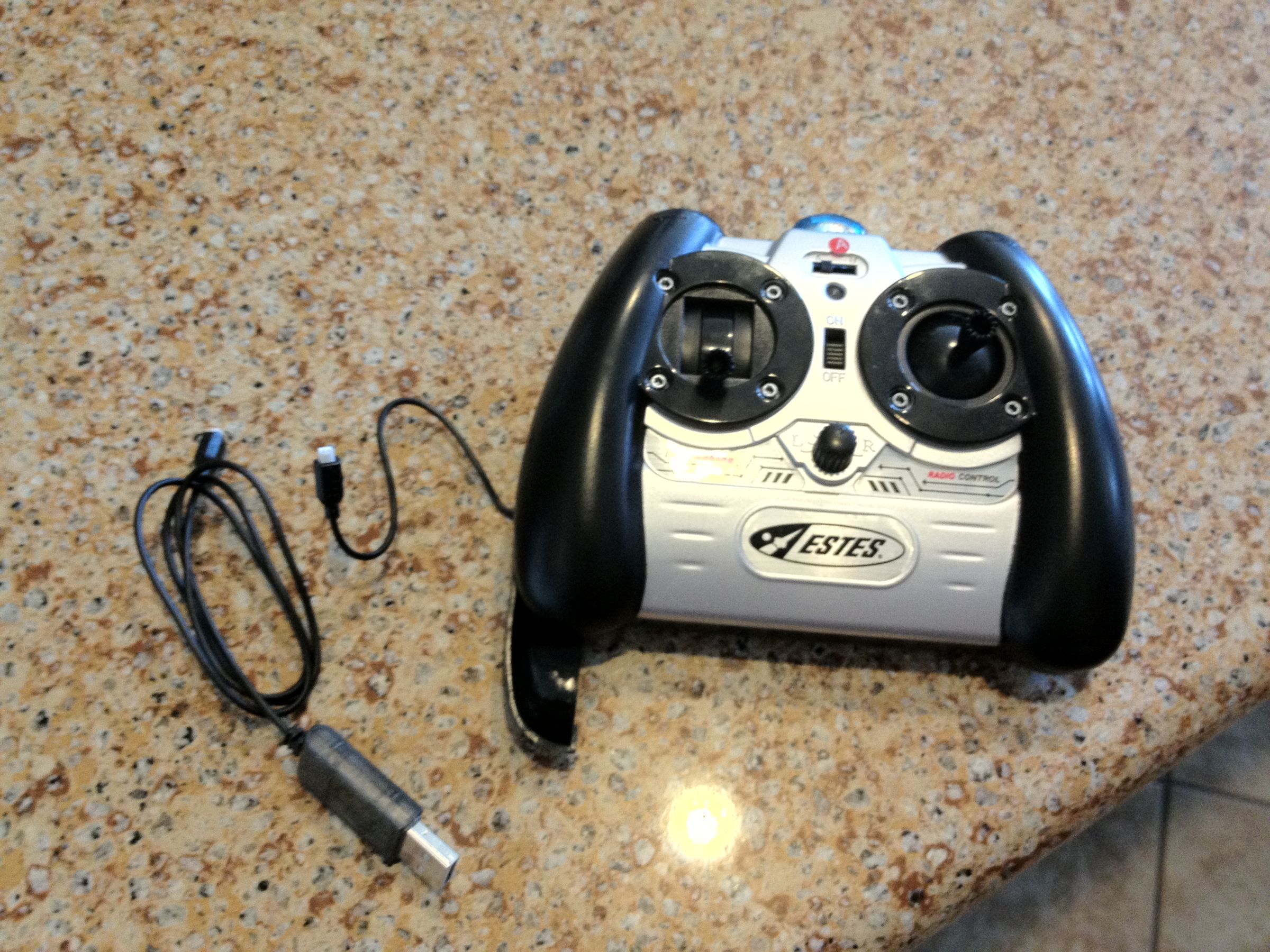 Flying the R73-ops Apache / Syma S109g RC Heli With Gyro. : 5 Steps ...