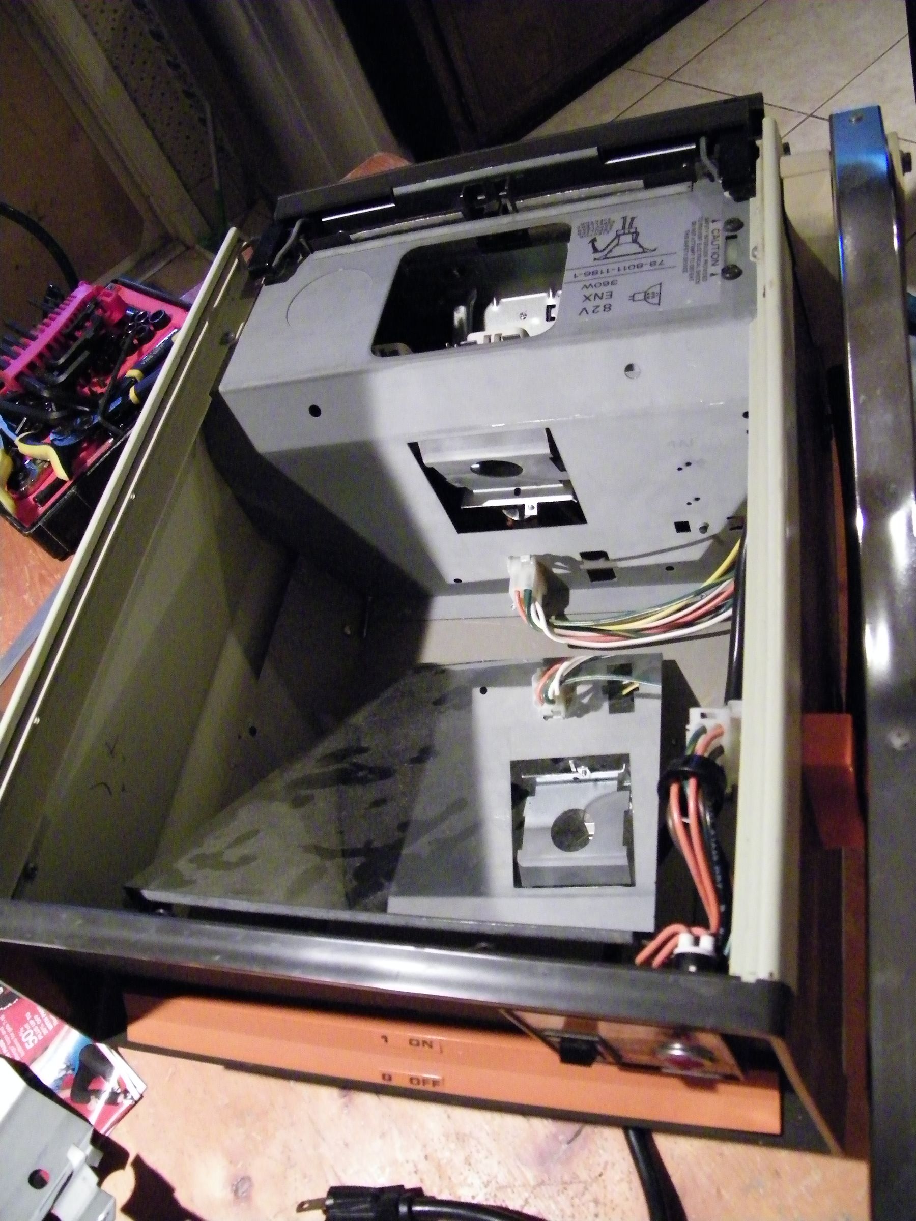 Build an Image Projector/enlarger From an Over Head Projector. : 9 ...