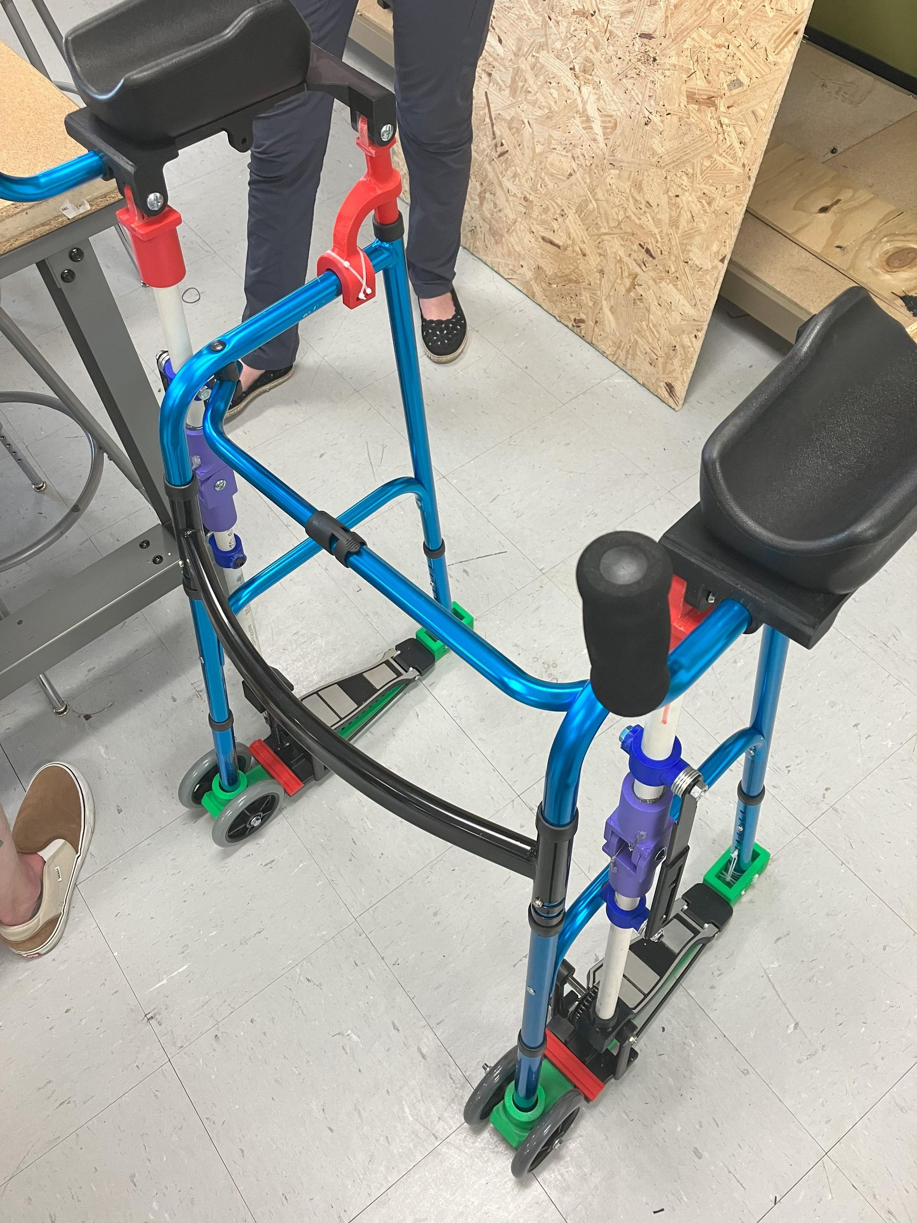 Adaptive Arm-lifting Attachment for a Standard Walker : 6 Steps ...