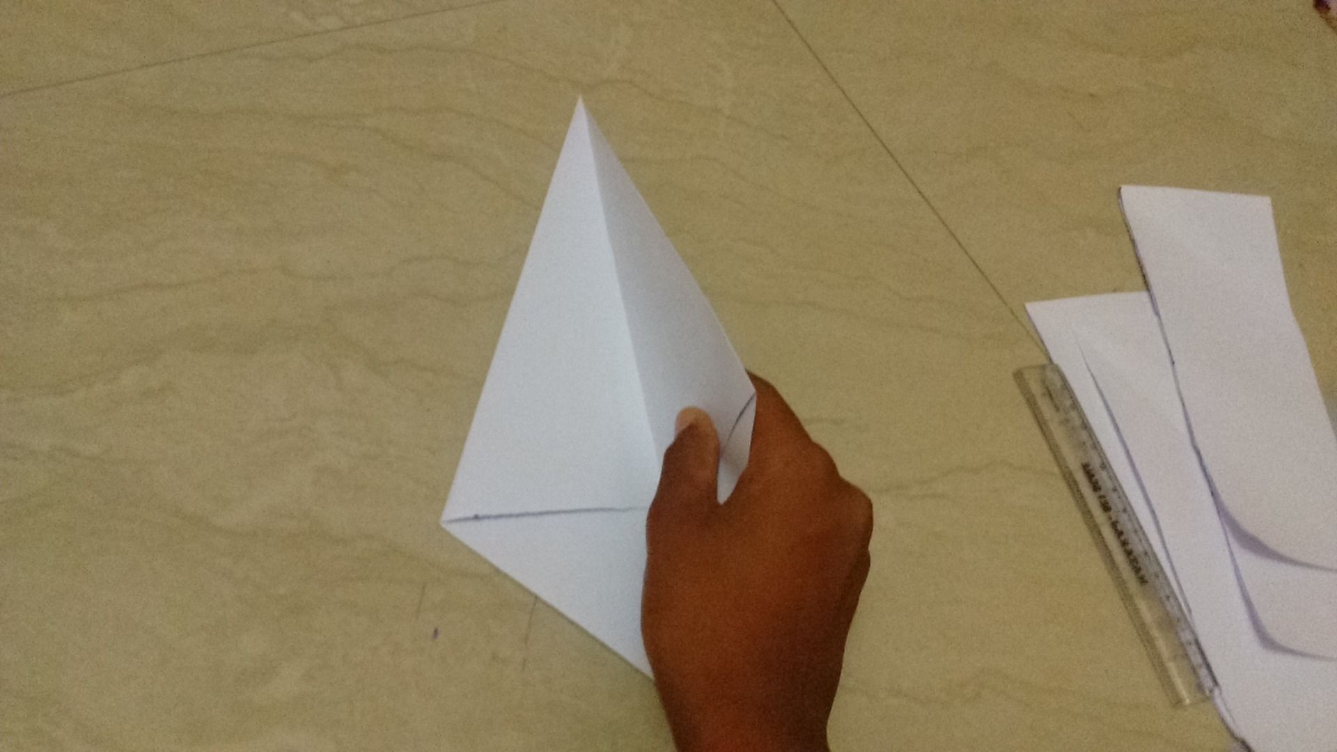 Finger of Monster : 8 Steps - Instructables