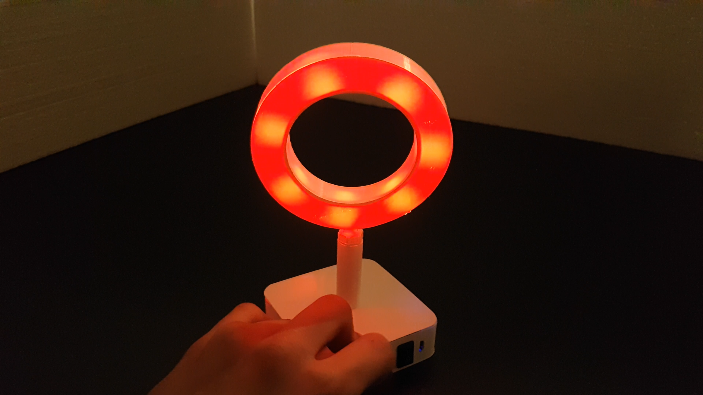 DIY Mini LED Ring Light! : 7 Steps (with Pictures) - Instructables