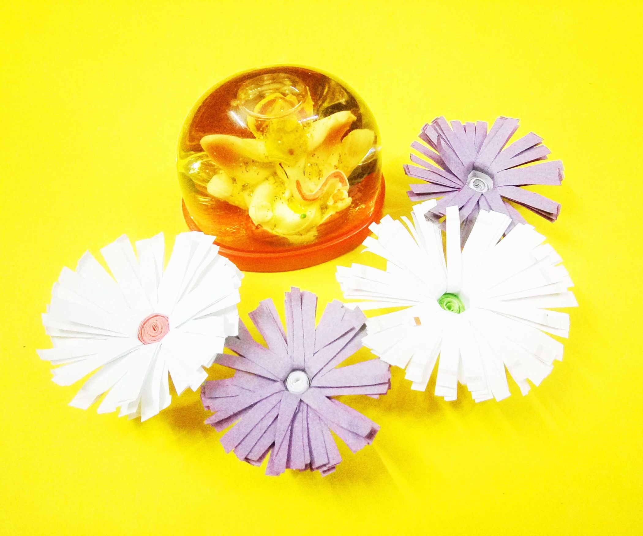 DIY Decorative Paper Flowers : 4 Steps (with Pictures) - Instructables