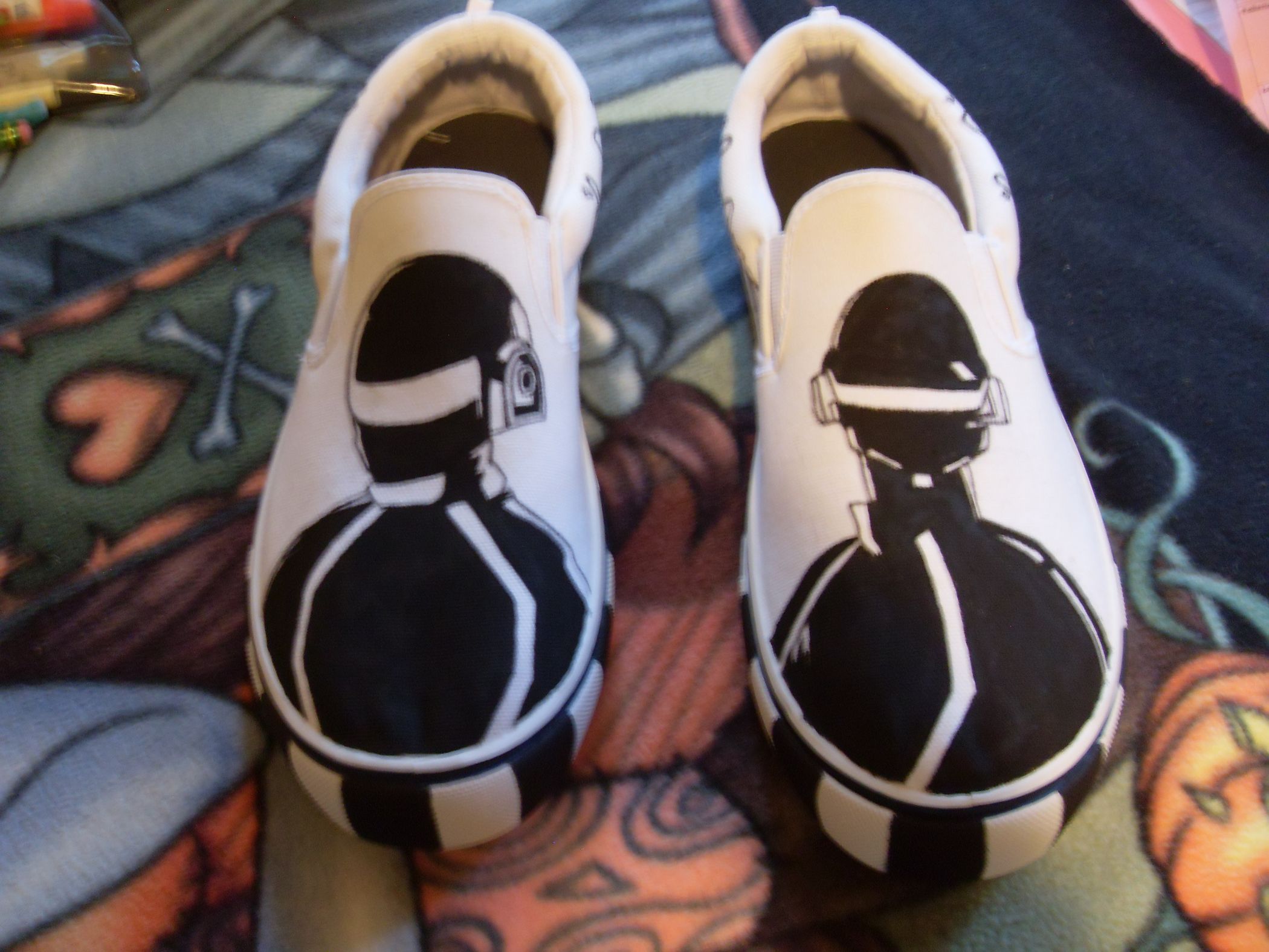 Daft Punk Shoes! - Instructables