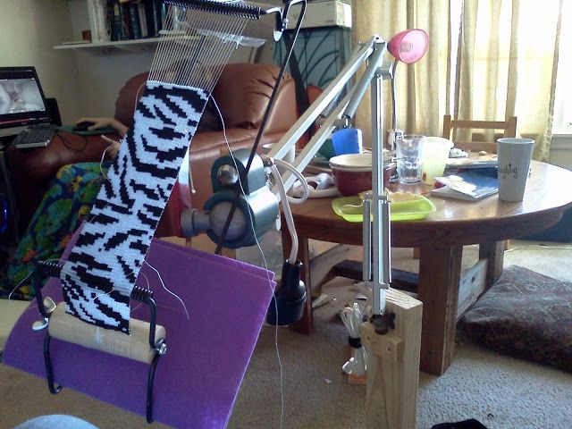 Make a Craft Stand From a Swing-Arm Lamp : 6 Steps - Instructables