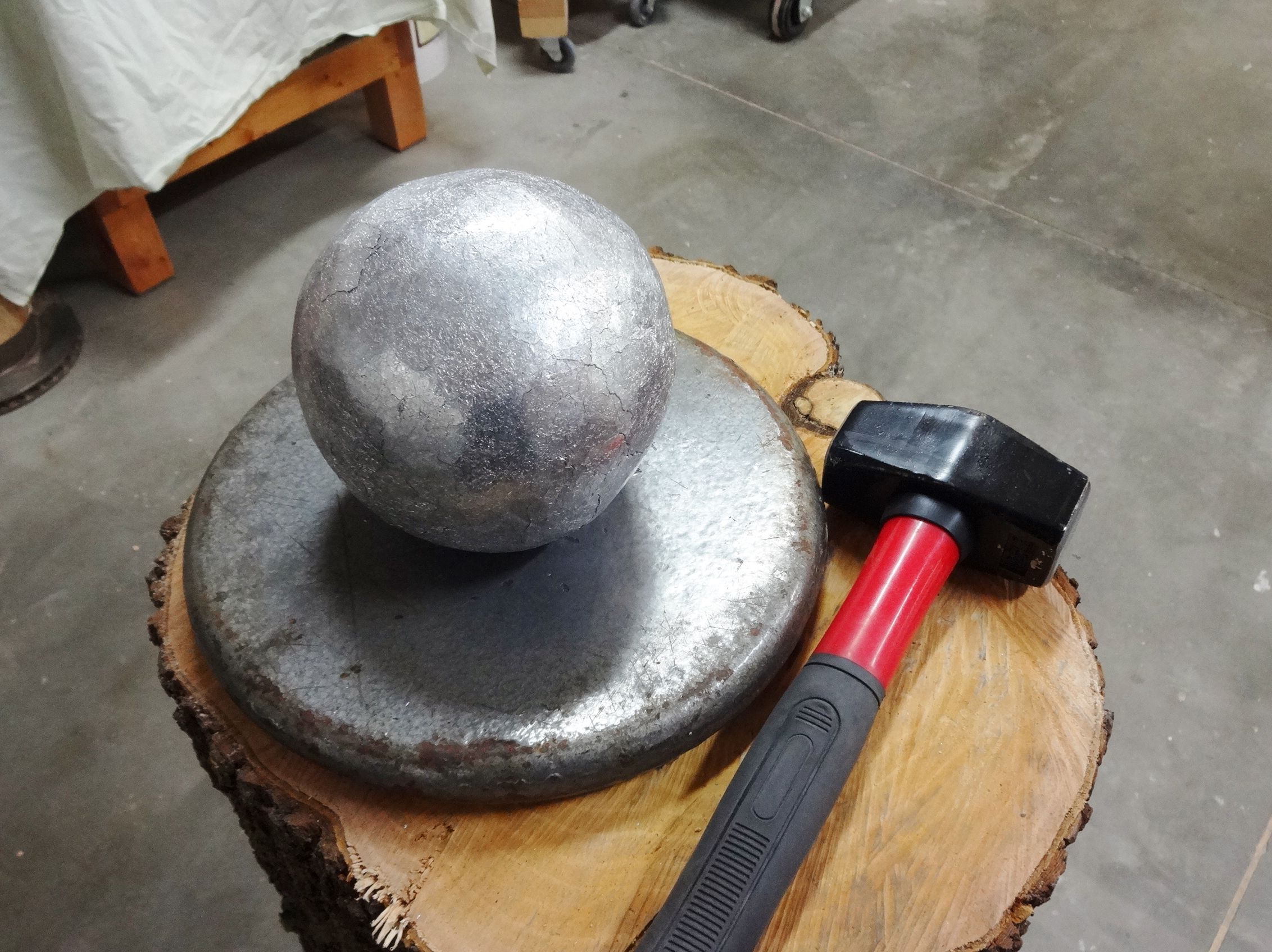 How to Make a Polished Aluminum Foil Ball : 8 Steps (with Pictures ...