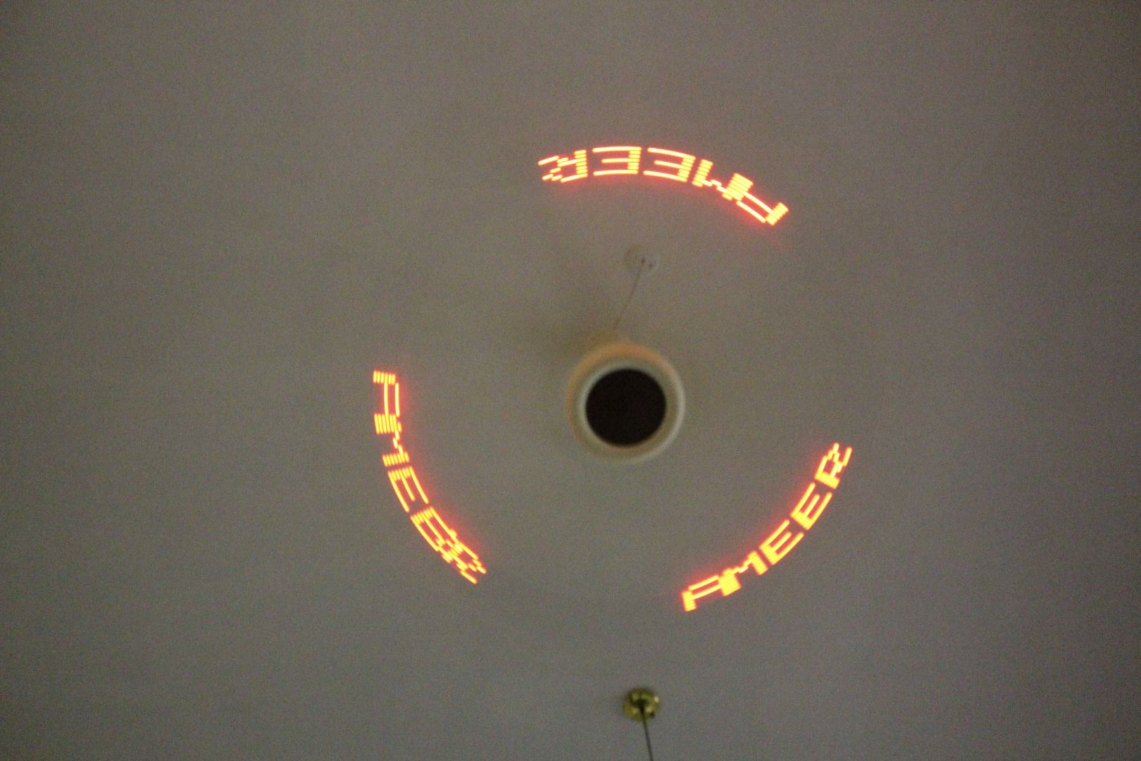 SDisplay (Spinning LED Display - SLD) : 7 Steps - Instructables