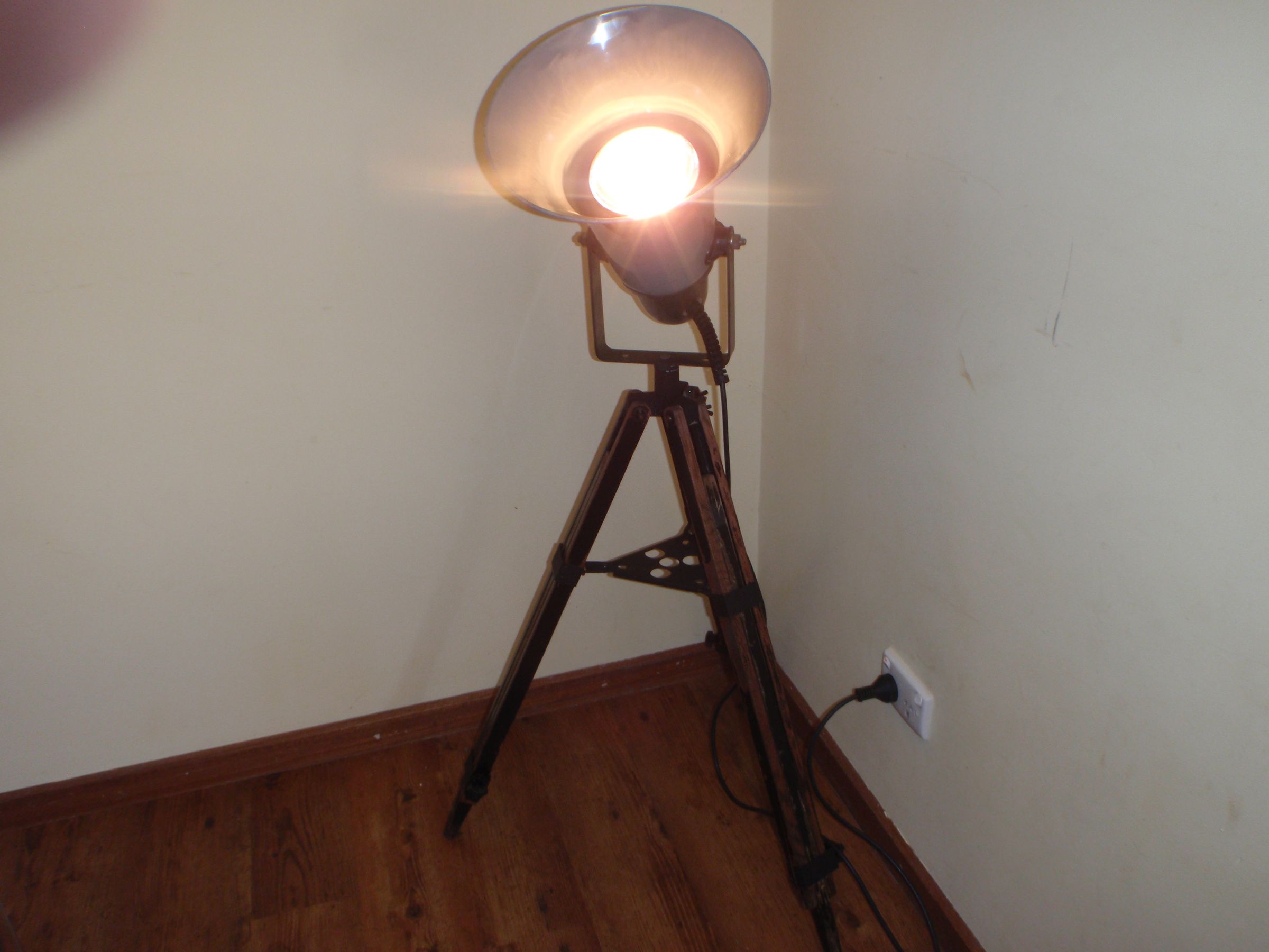 Junk Yard Lamp : 9 Steps (with Pictures) - Instructables